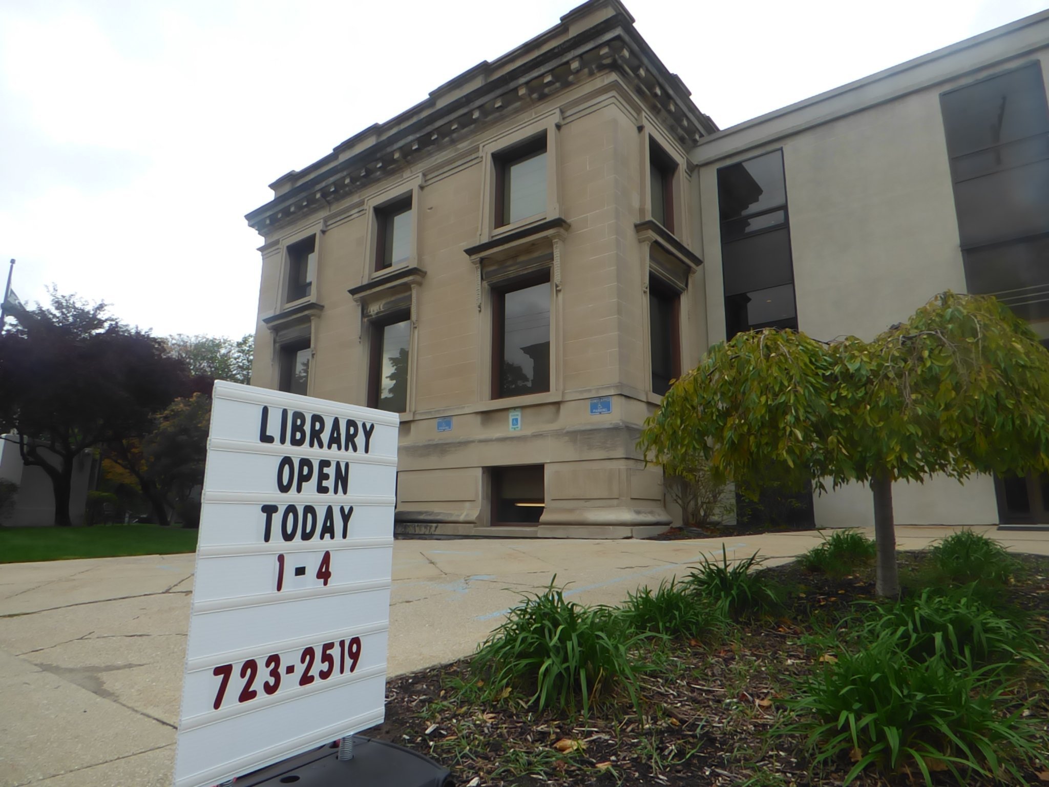Manistee County Library branches reopen to visitors