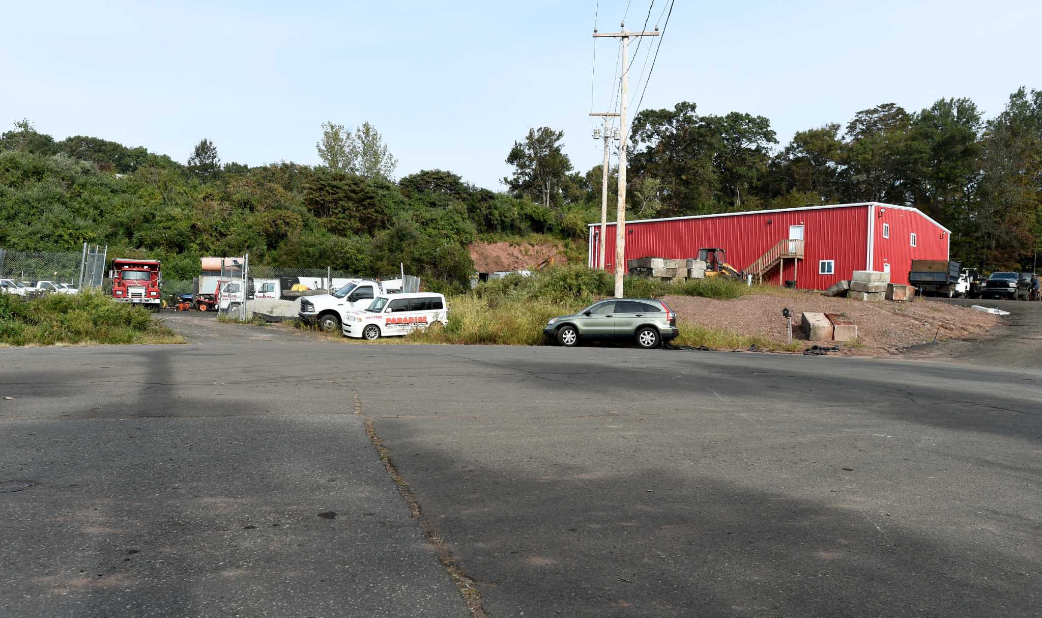 Hamden seeks to recover $300,000 from landscaper for alleged zoning ...