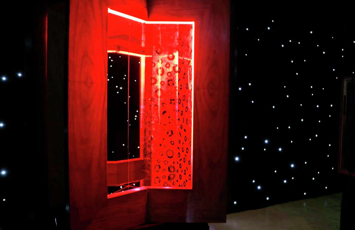 New downtown San Antonio gallery Hopscotch puts visitors inside the art