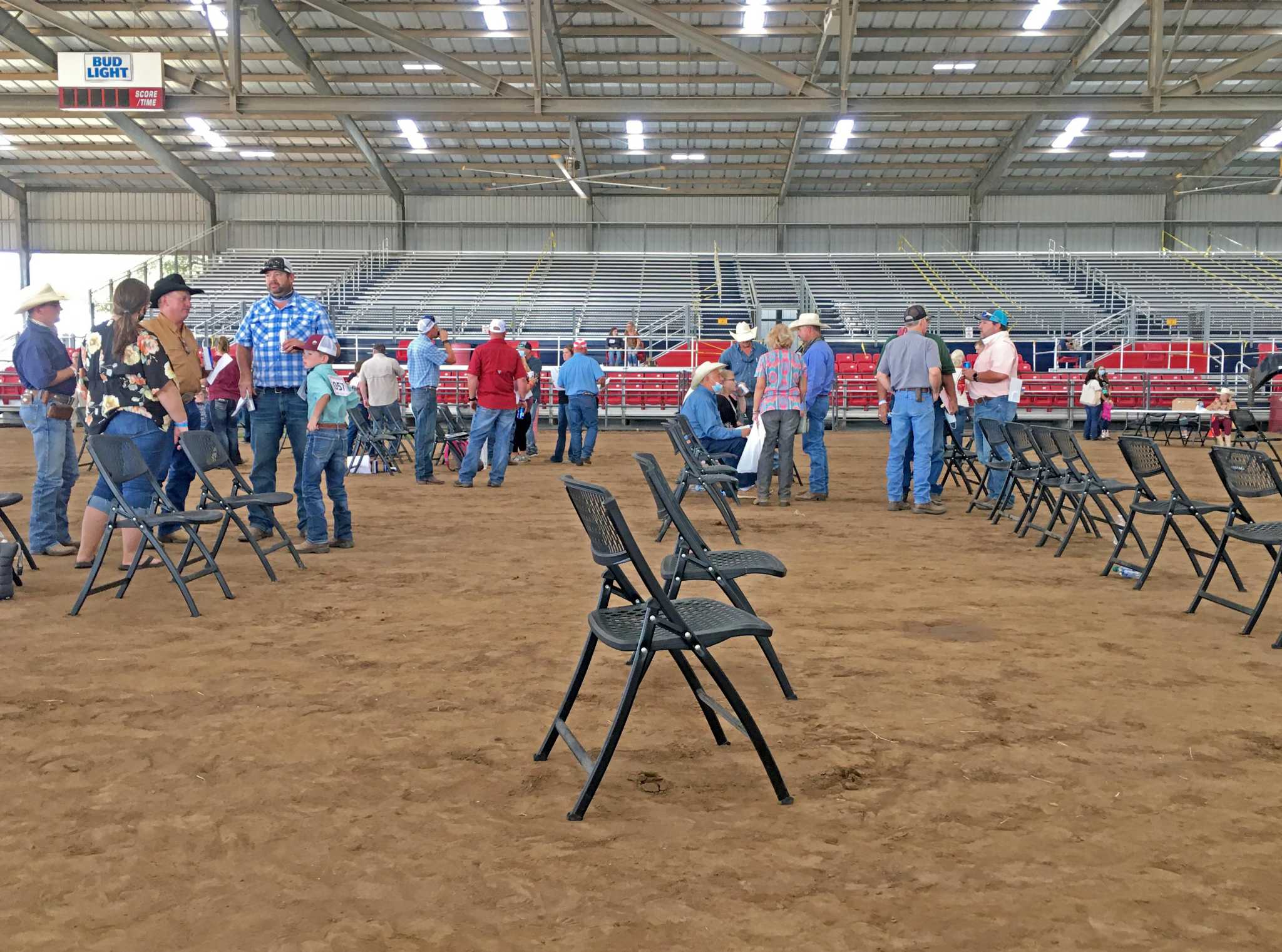 Fort Bend County Fair holds modified youth livestock auction