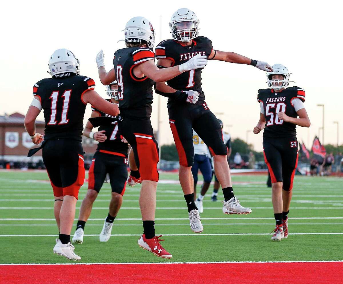 Hargrave shuts out La Marque while debuting new field turf