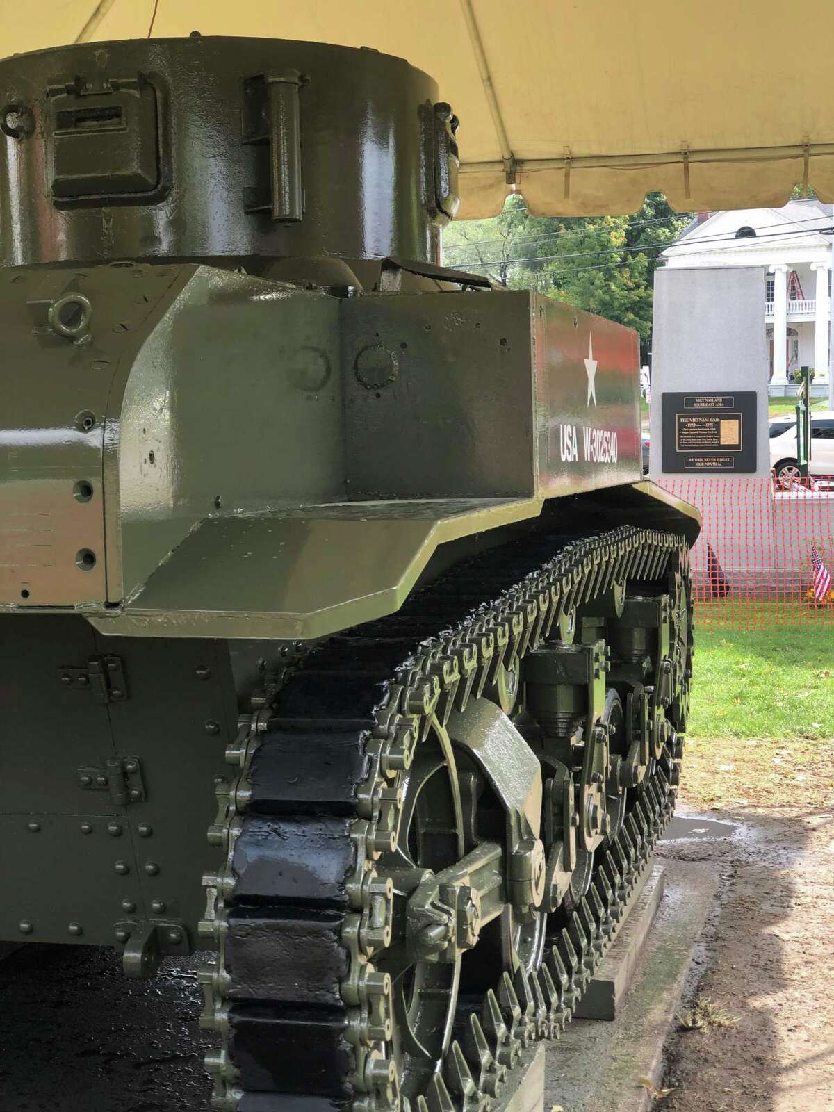 ‘It looks absolutely stunning’: New Milford rededicates historic tank ...