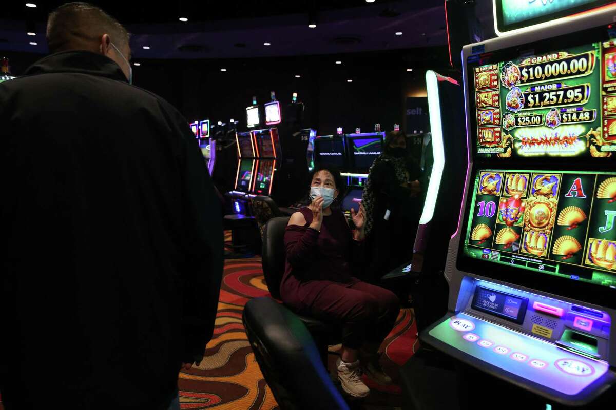 Kickapoo casino once again beckons gamblers