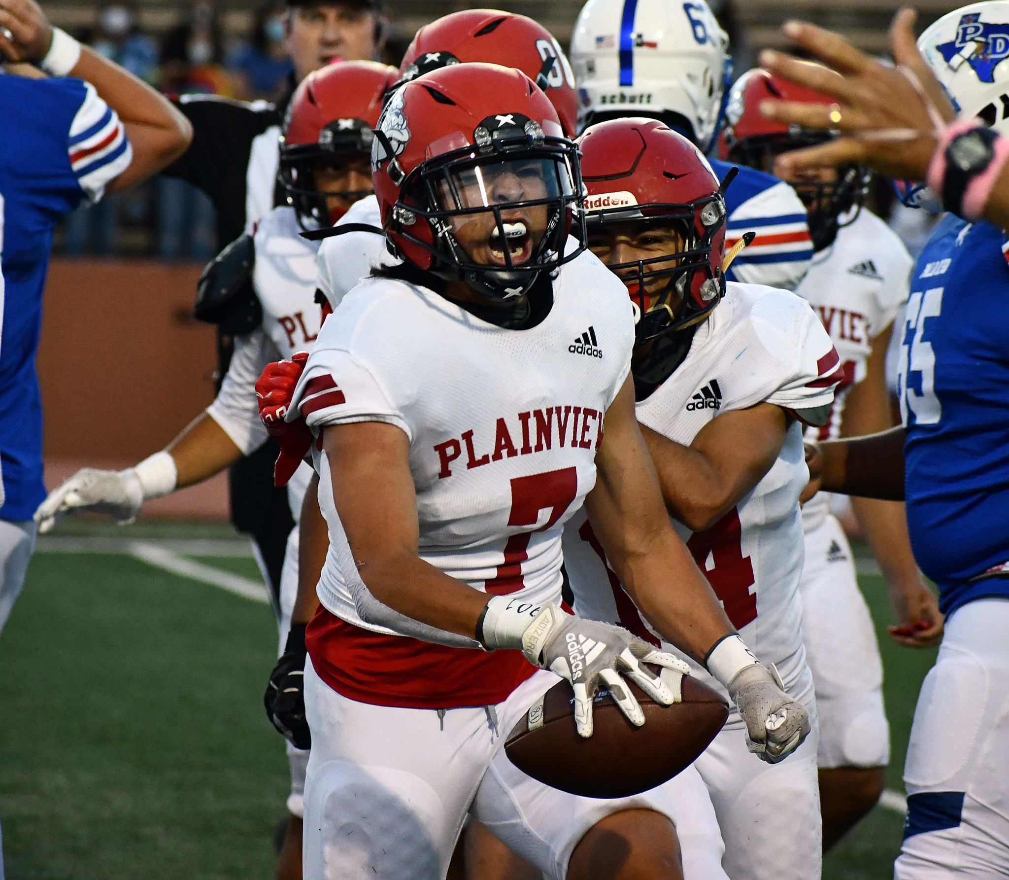 Photo Gallery: Plainview football team defeats Palo Duro 28-14