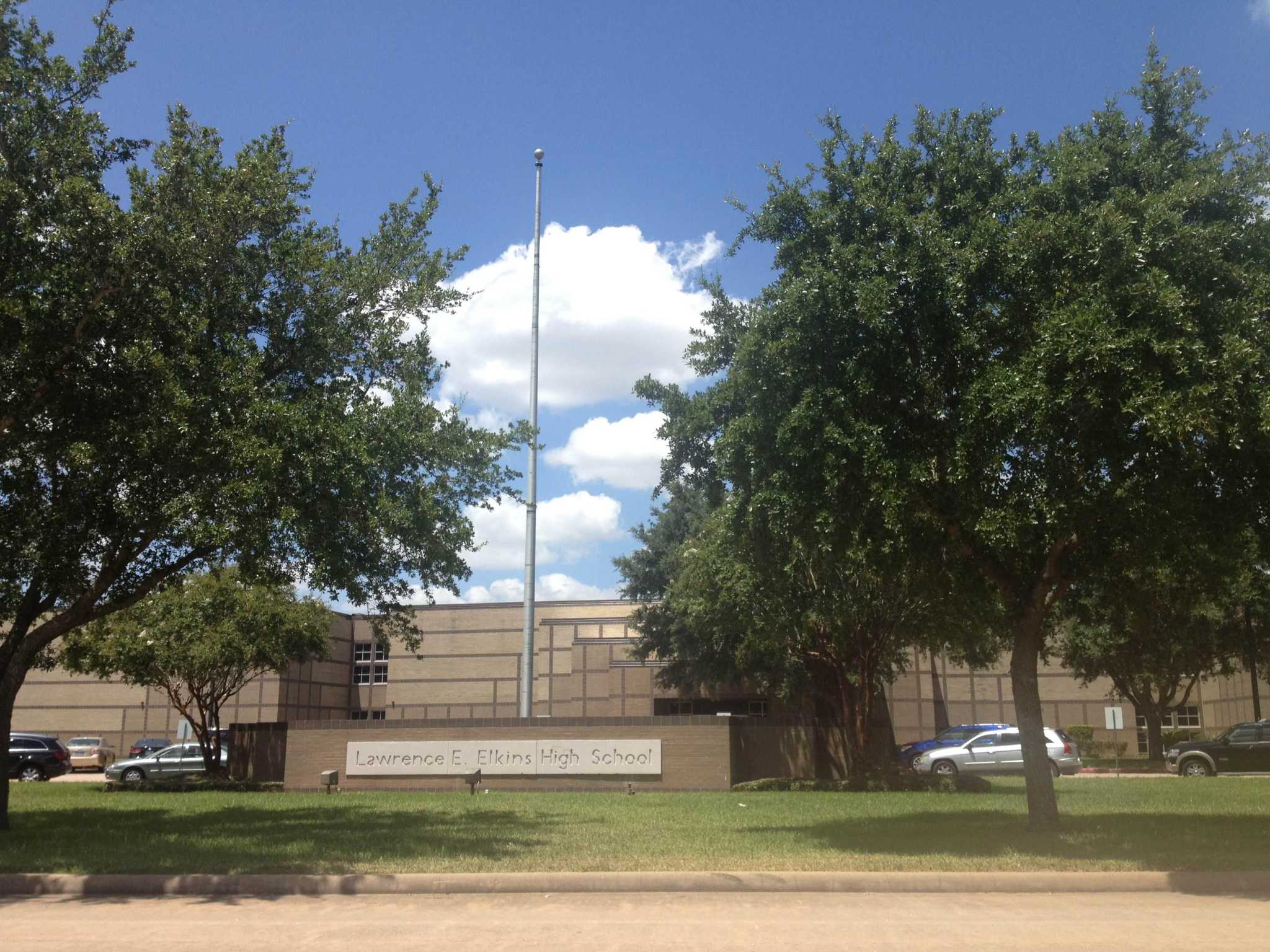 Elkins High School student arrested for allegedly bringing gun to JV ...