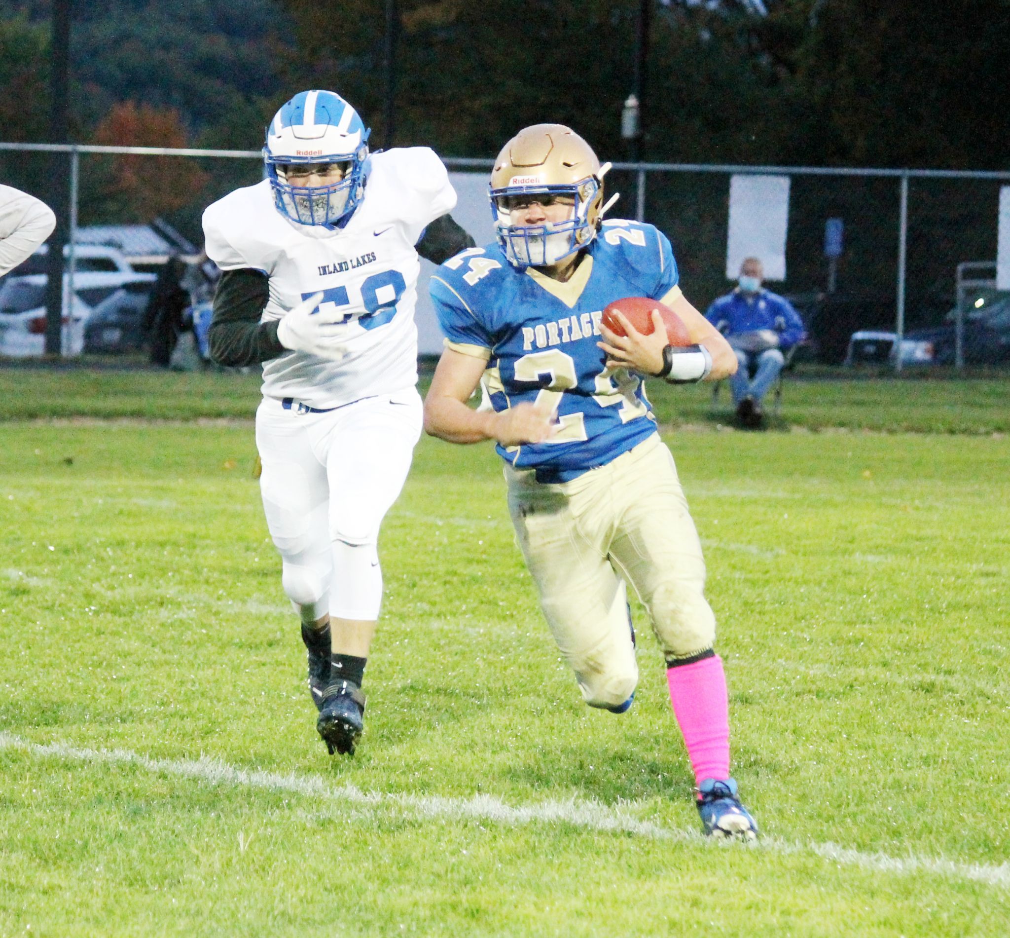 FOOTBALL ROUNDUP: Portagers, Lakers, Sabers fall