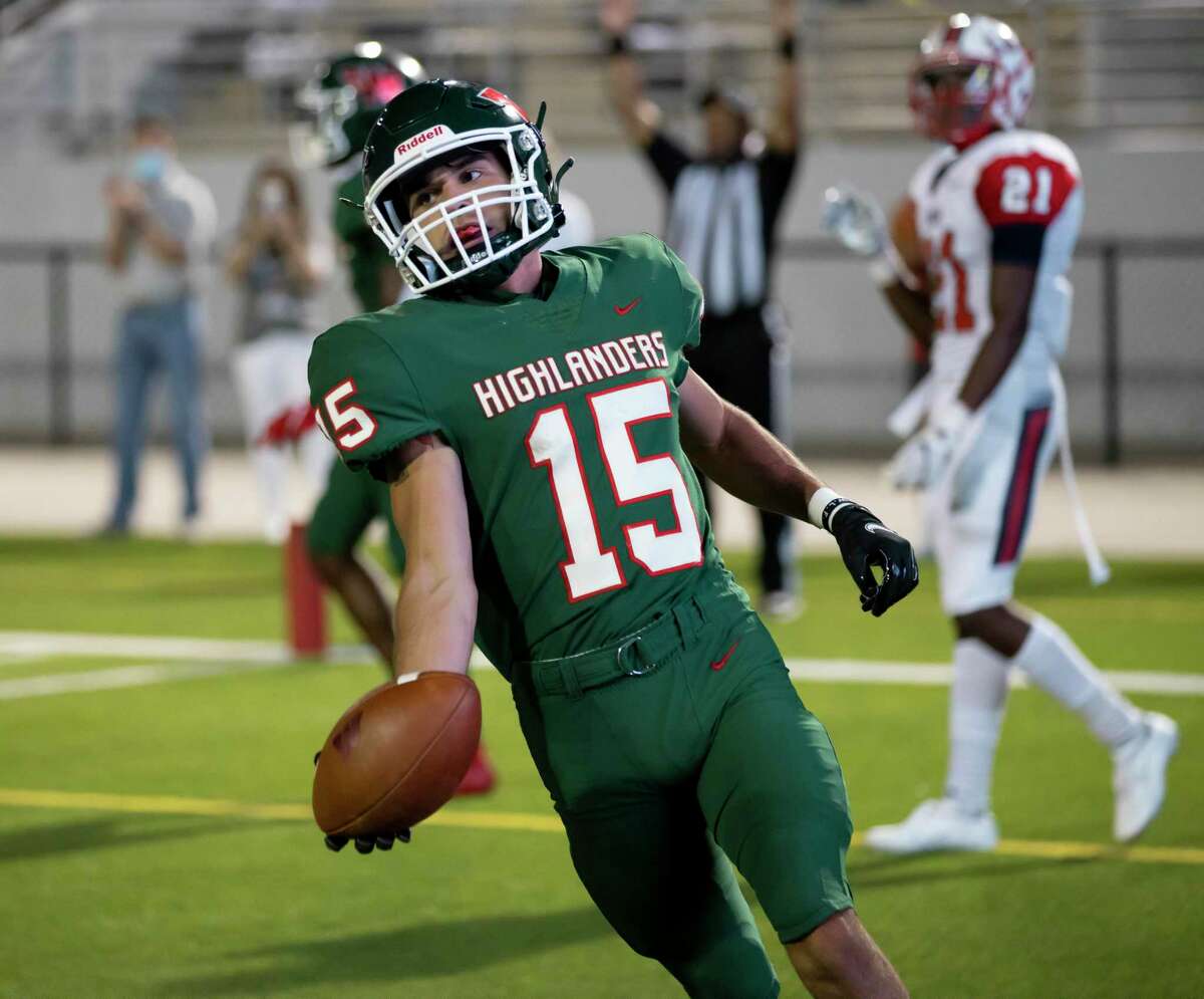 FOOTBALL: The Woodlands rolls past Lamar at home