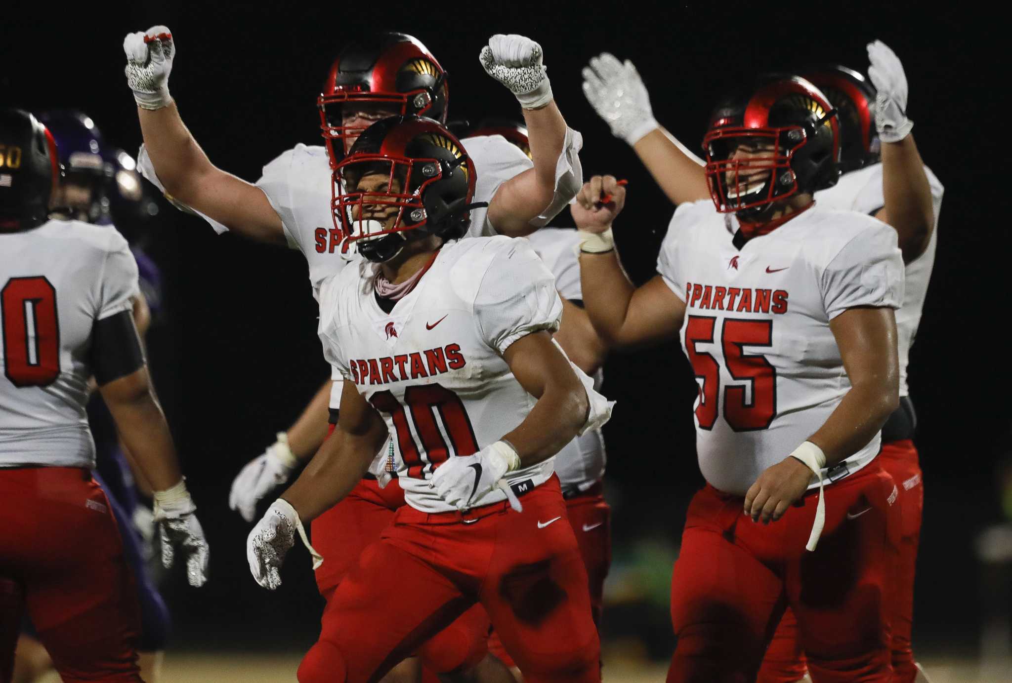 FOOTBALL ROUNDUP: Porter pulls past Lake Creek; Splendora earns shut out