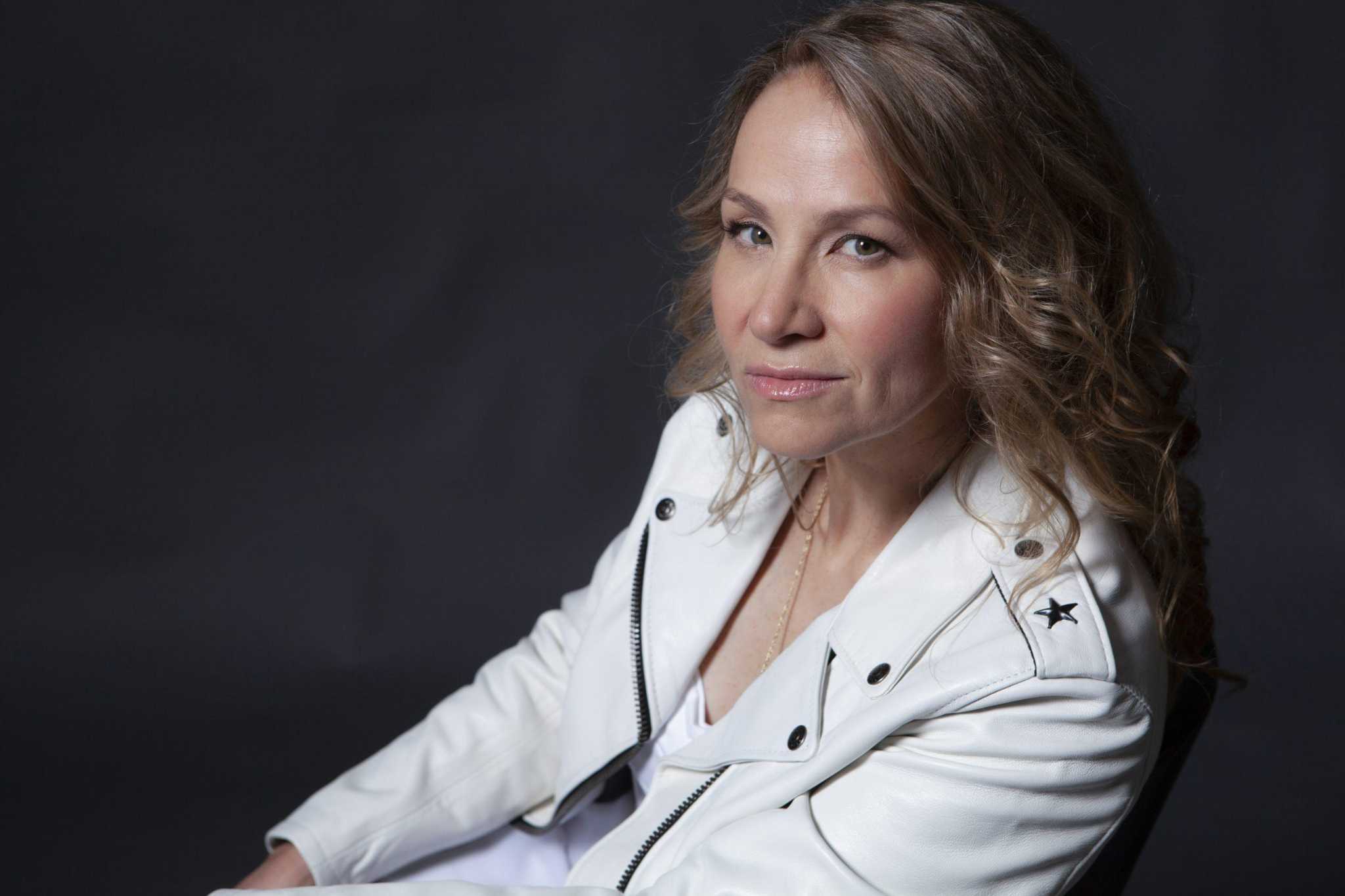 ‘I needed to speak out,’ says Joan Osborne about her political new album