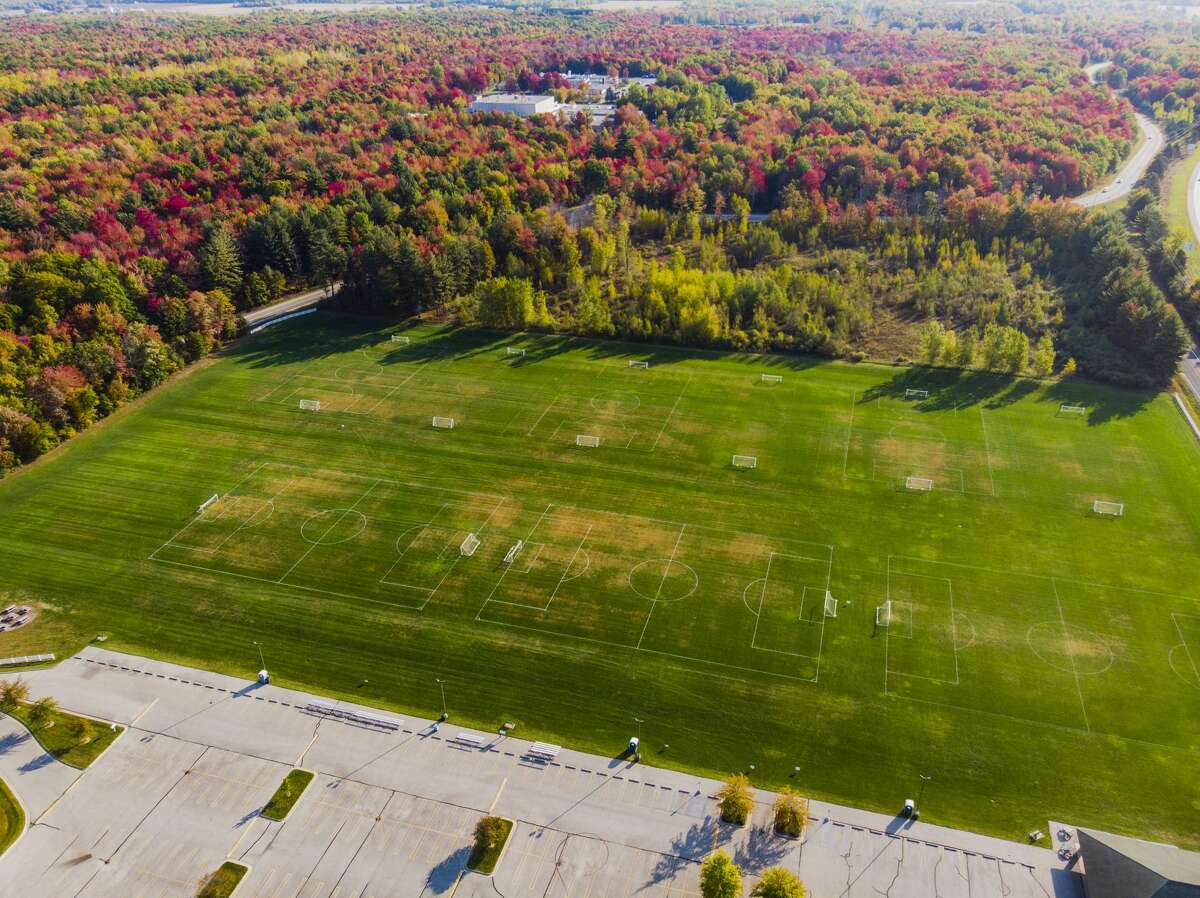 Photos: Autumn leaves in Midland, as seen from a drone