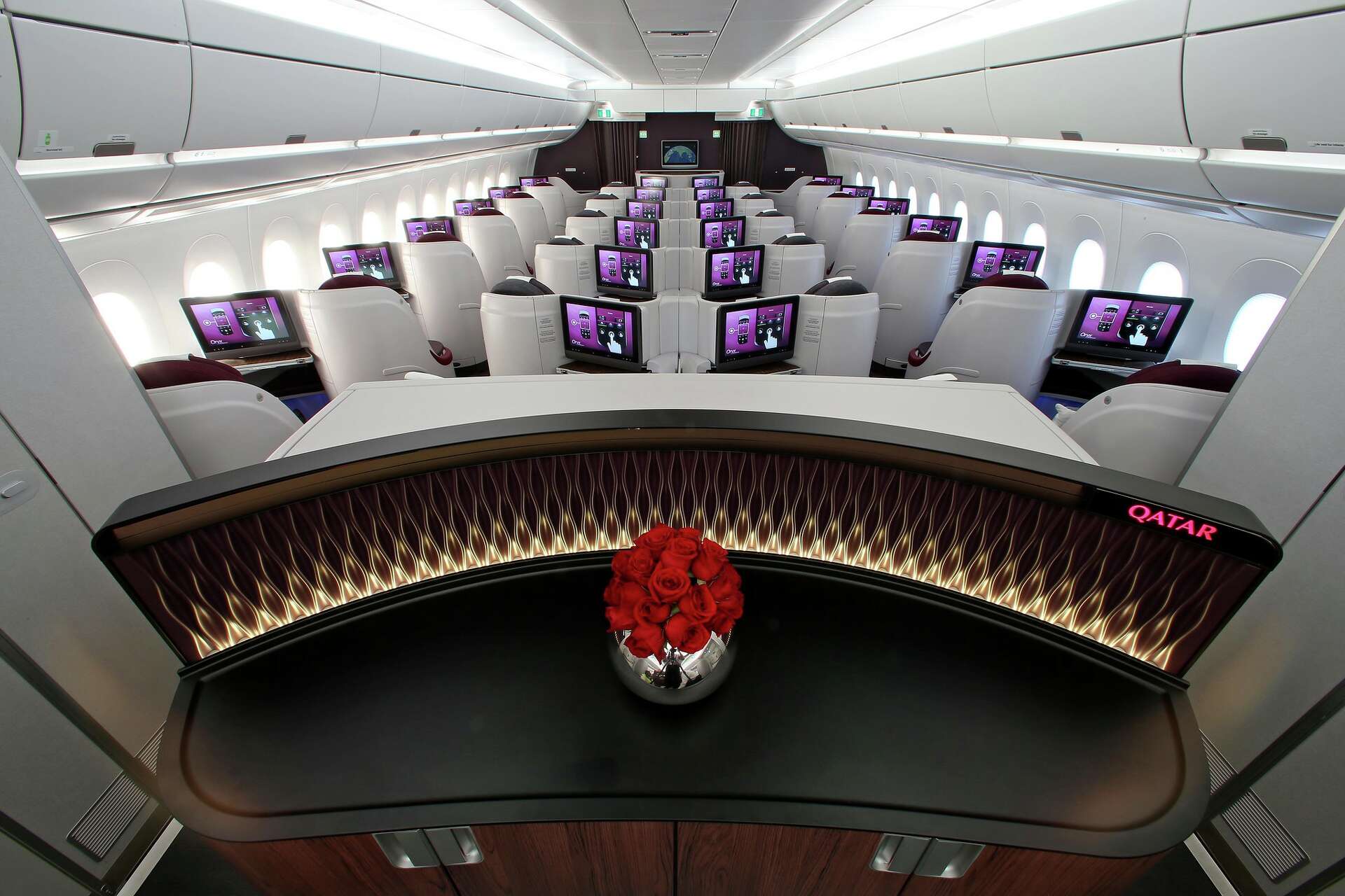 Qatar Airways lands at SFO this December