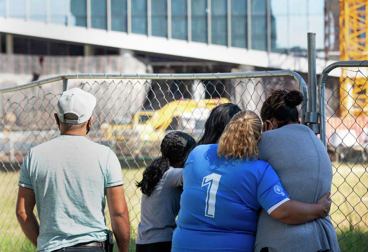 Bodies removed from site of deadly Marathon Oil construction collapse