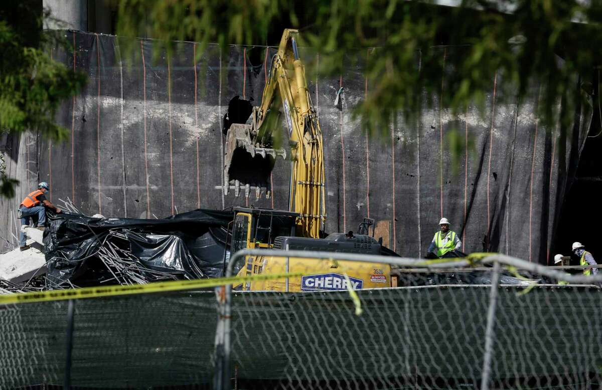Bodies removed from site of deadly Marathon Oil construction collapse