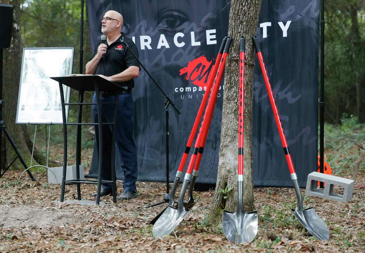 Nonprofit breaks ground on new homeless campus dubbed 'Miracle City' in ...