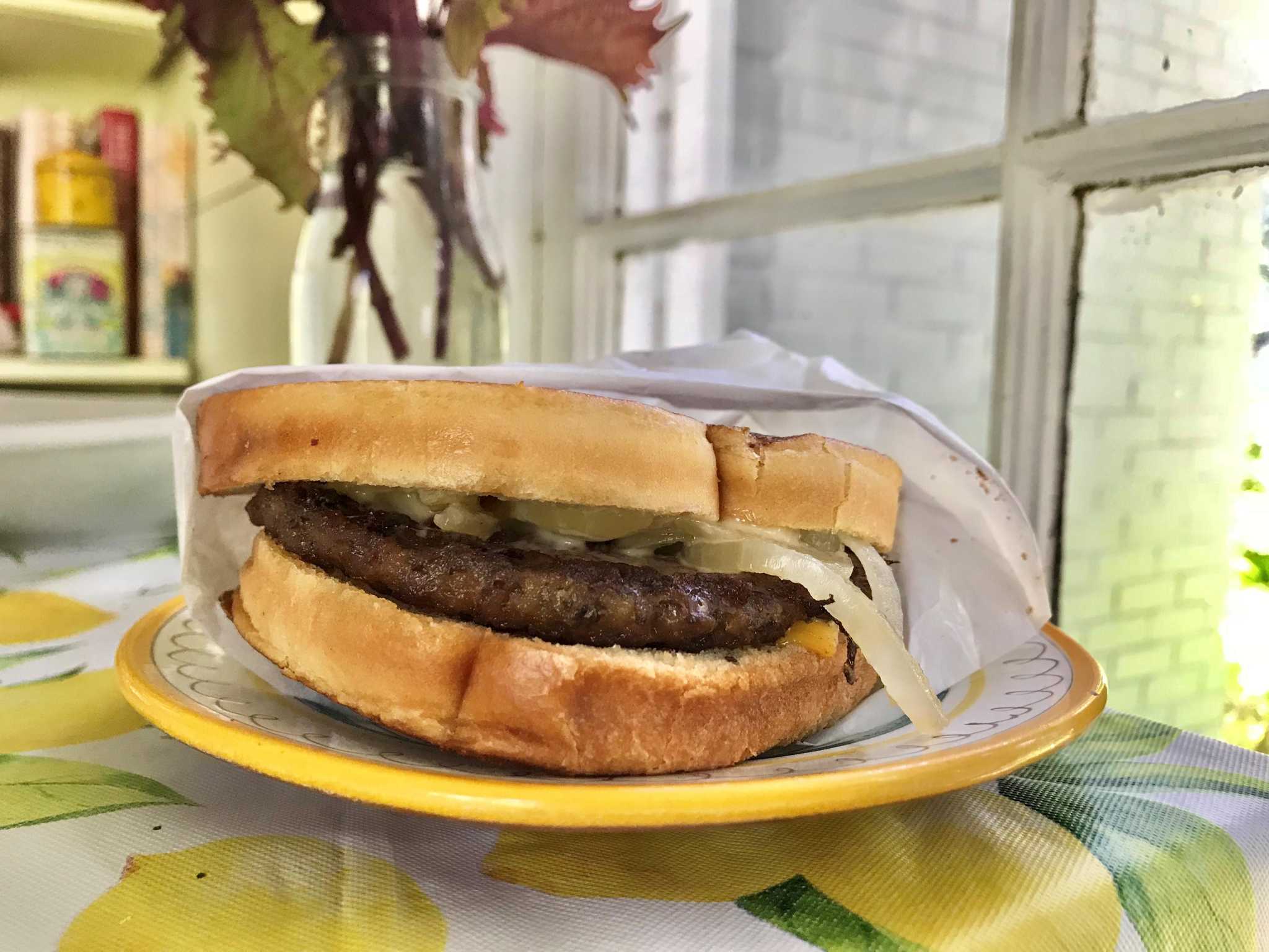 Alison Cook tries Jack in the Box’s sourdough patty melt