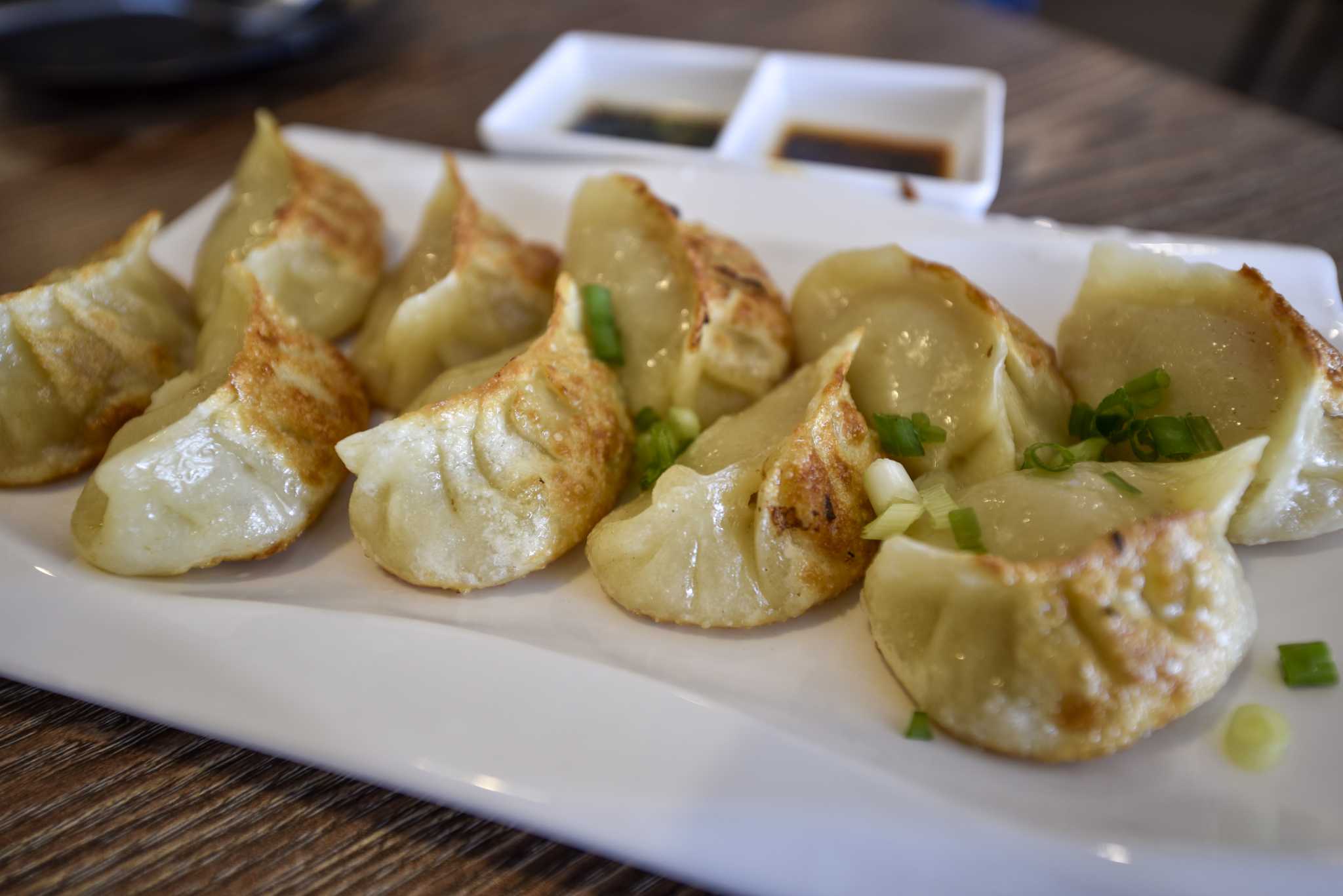 Small Bites: Restaurant serves homemade Chinese dumplings