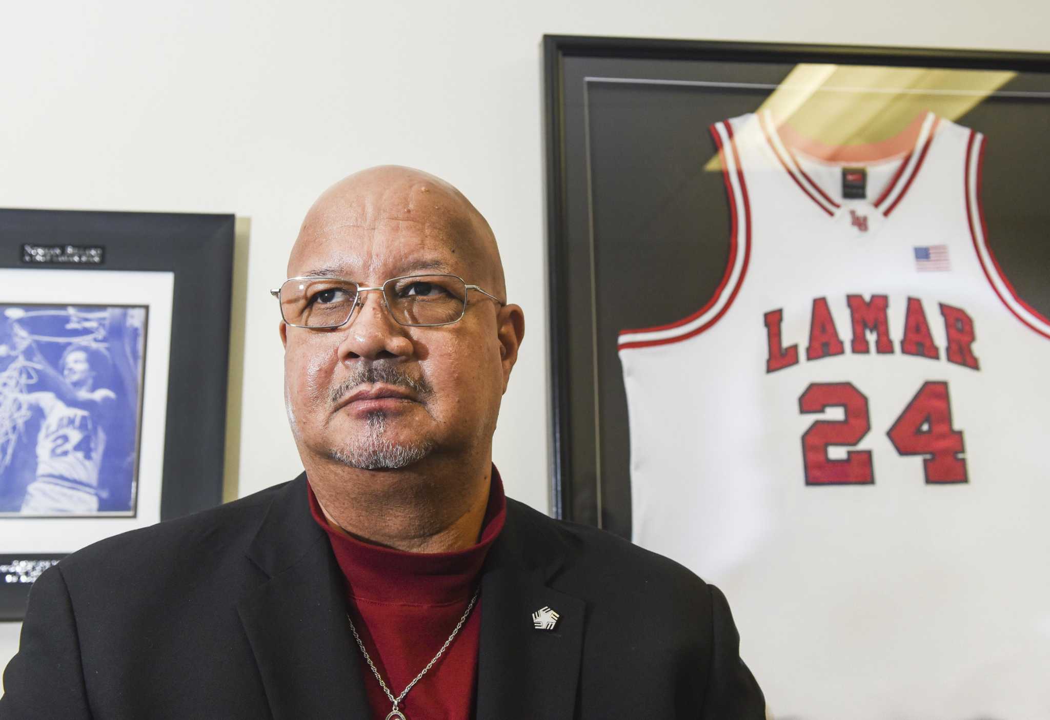 LU adds 7 new members to Cardinal Hall of Honor