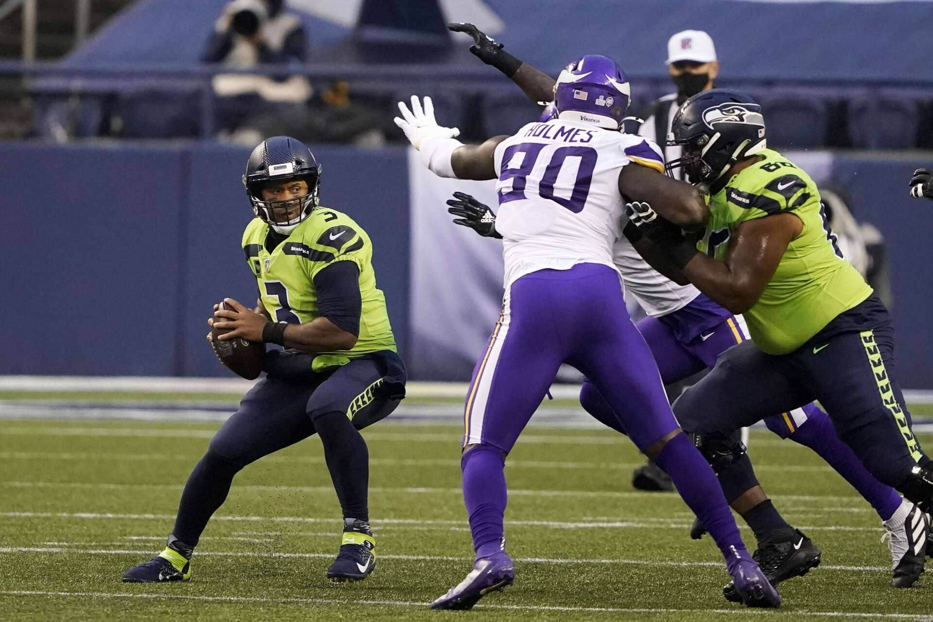 Live: Seattle Seahawks look for first 5-0 start in franchise history vs ...