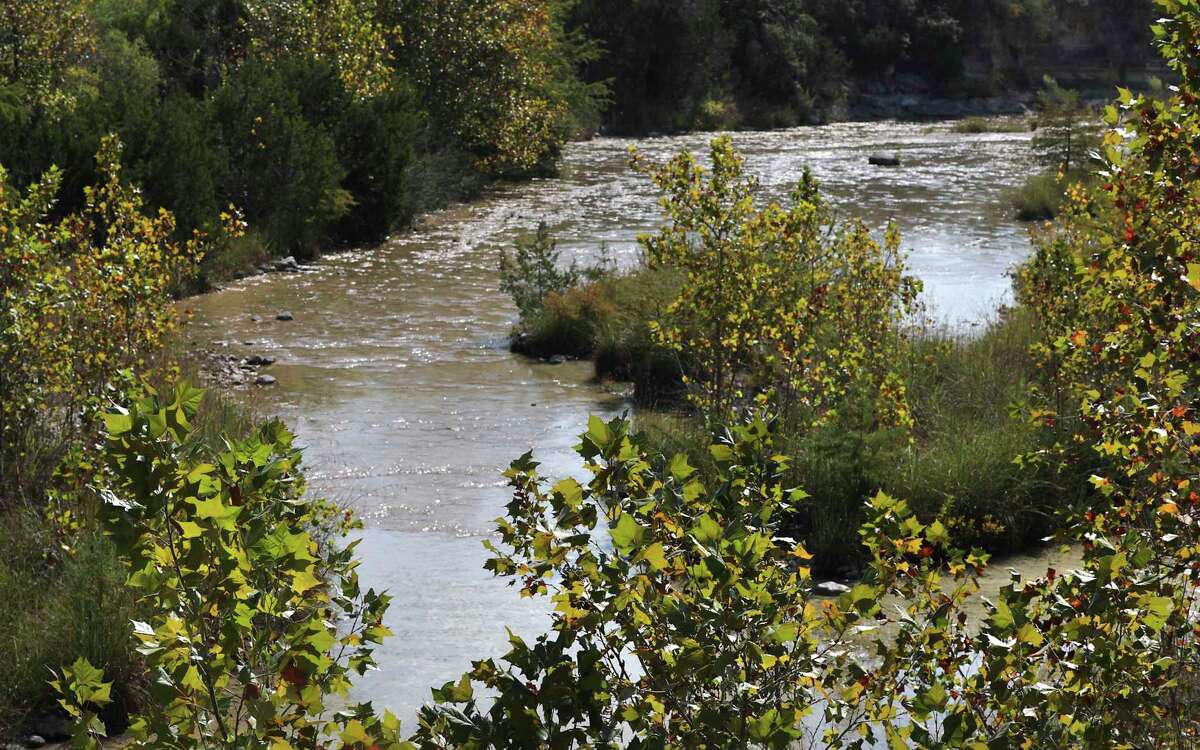 3 scenic drives through Texas Hill Country from Interstate 10 in San ...