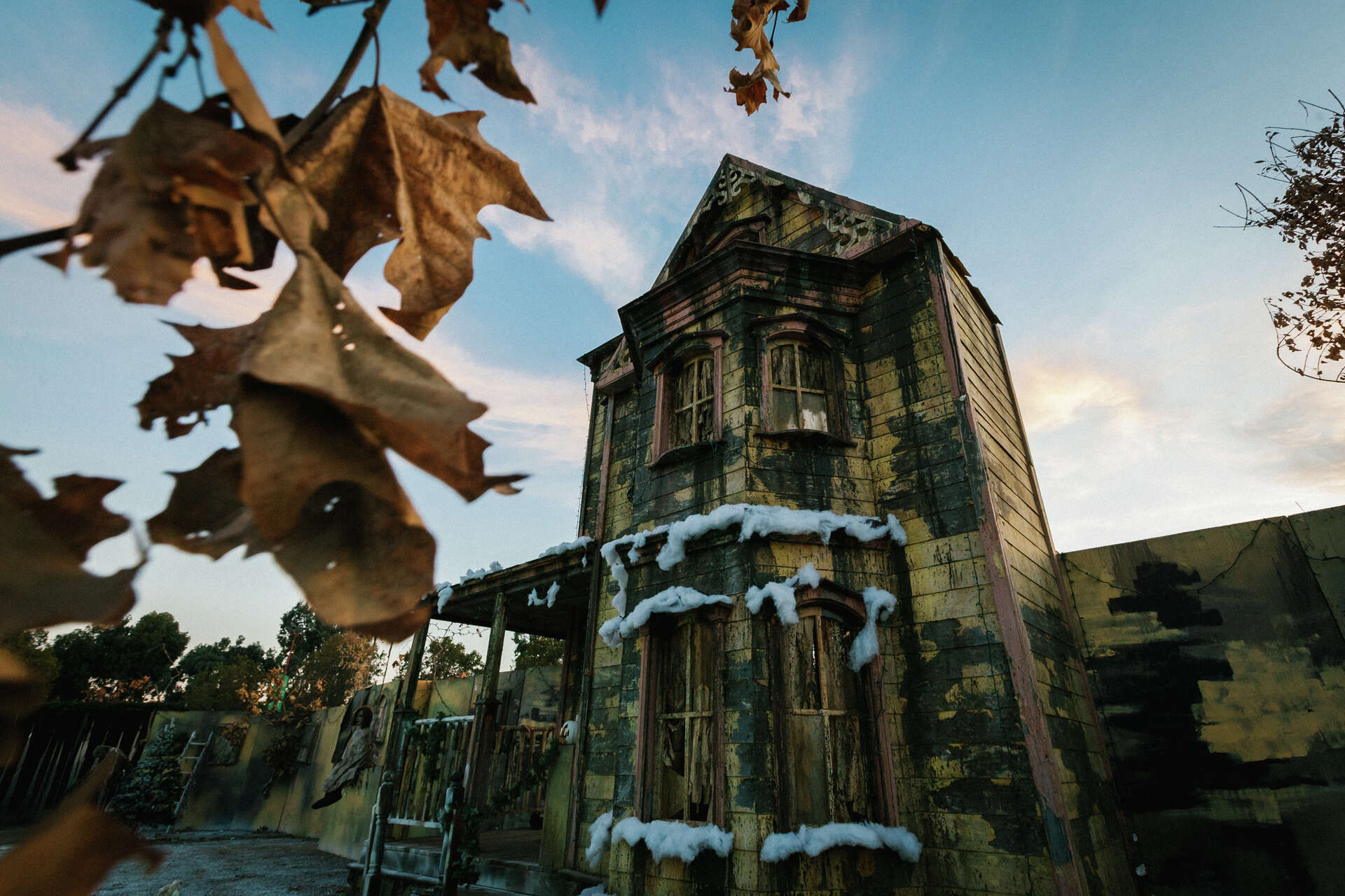 We went inside the Bay Area's only drive-through haunted house. Here's ...