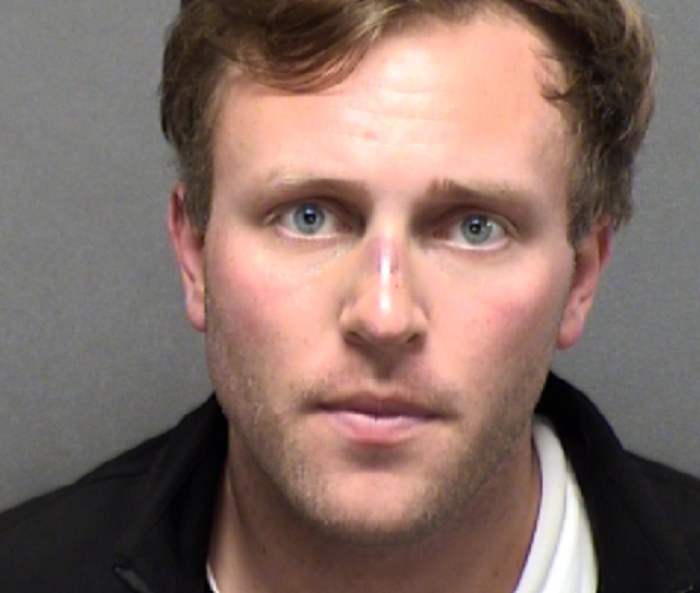 Police ID suspect in Far North Side standoff