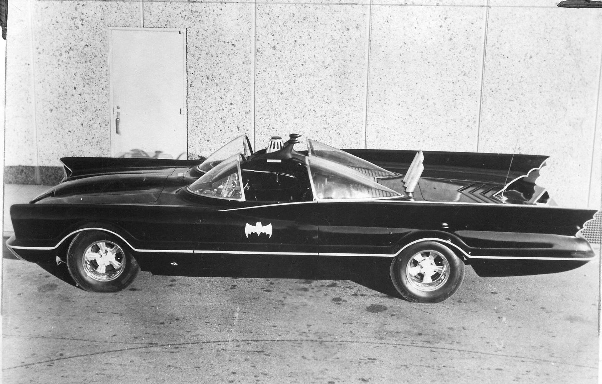‘To our lucky (??) readers’: When The Chronicle gave away the Batmobile ...