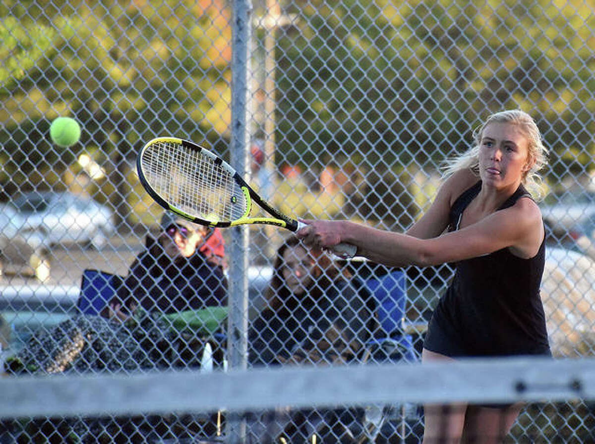 GIRLS TENNIS: Two EHS entries into the semis