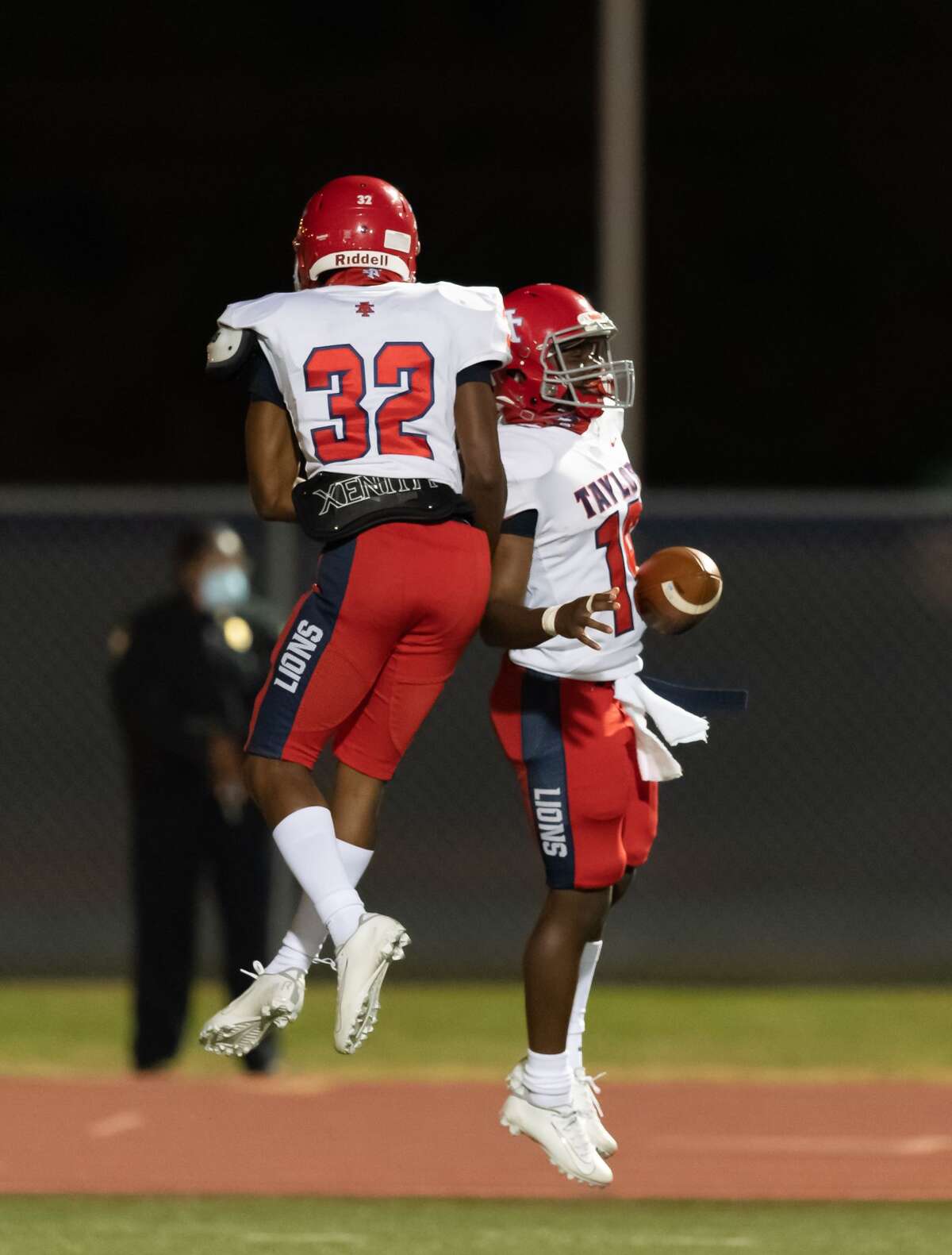 Alief Taylor spoils Elsik's first game of season