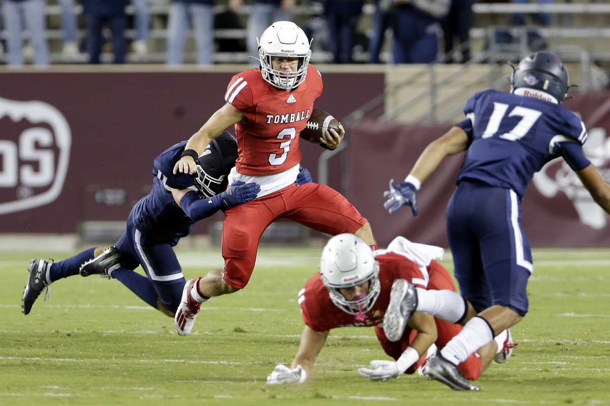 Joseph Manjack lifts Tomball Memorial over Tomball