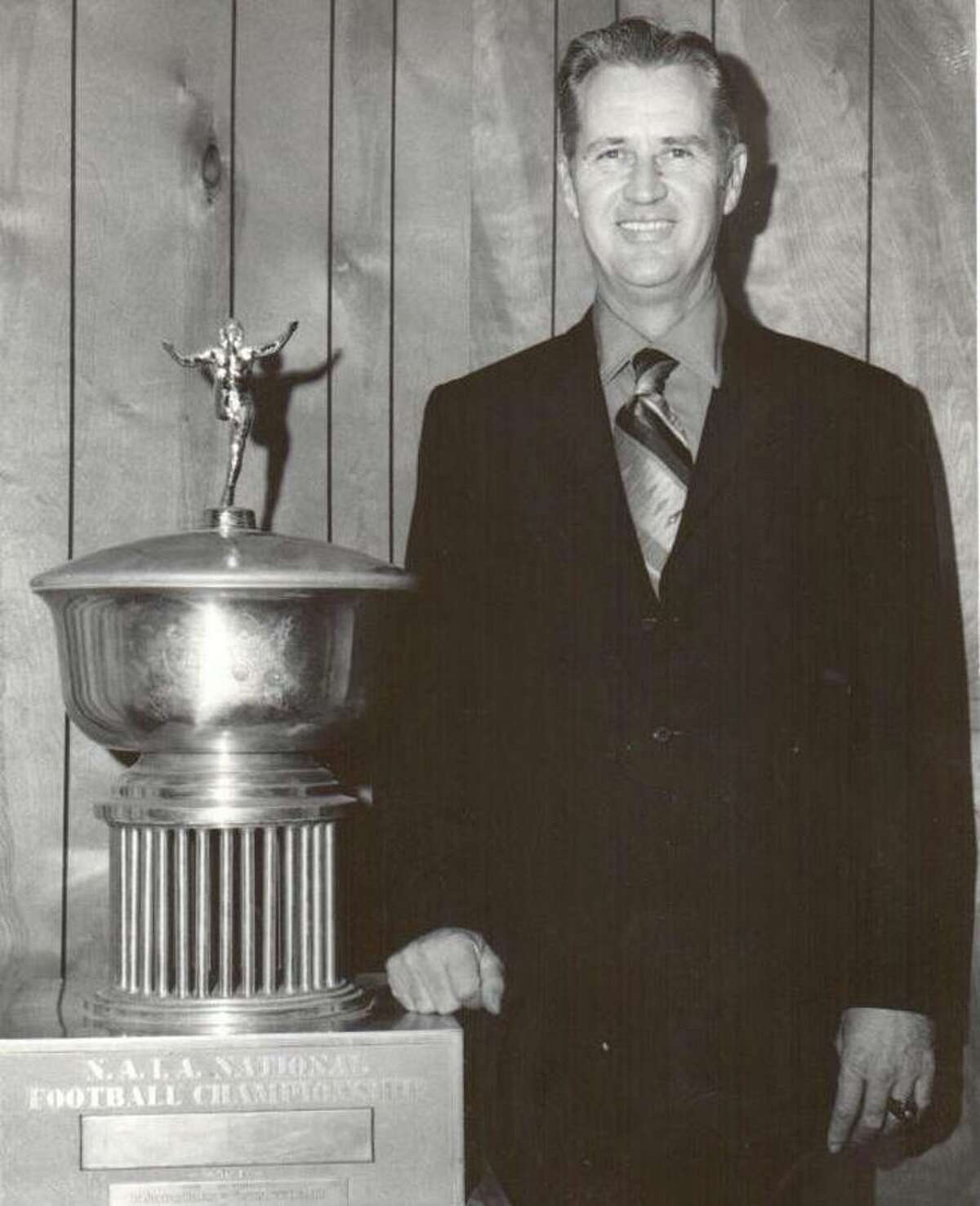 No touch down: A legendary Texas football coach made a success of ...