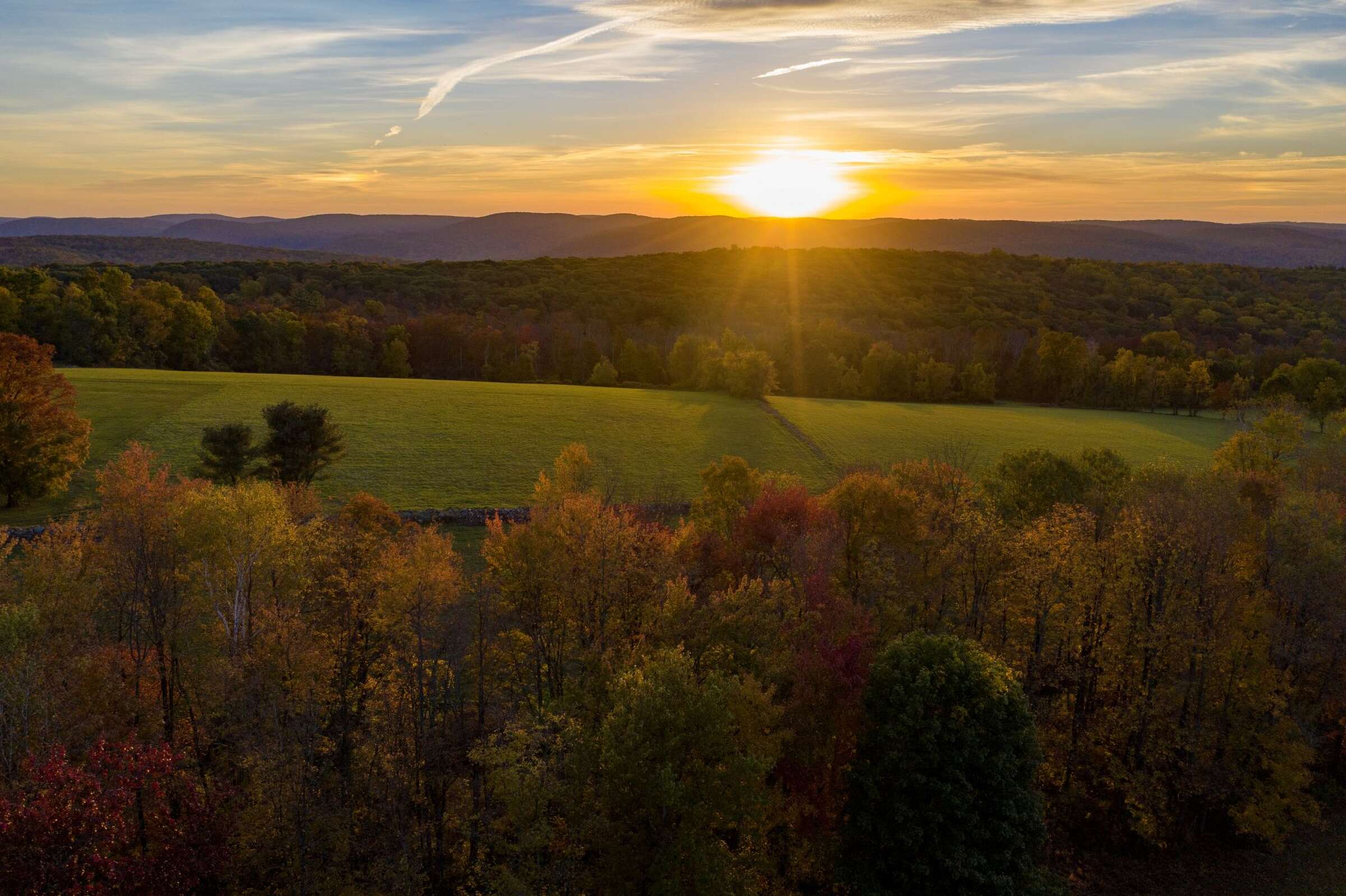 Connecticut releases official peak foliage times for fall 2021