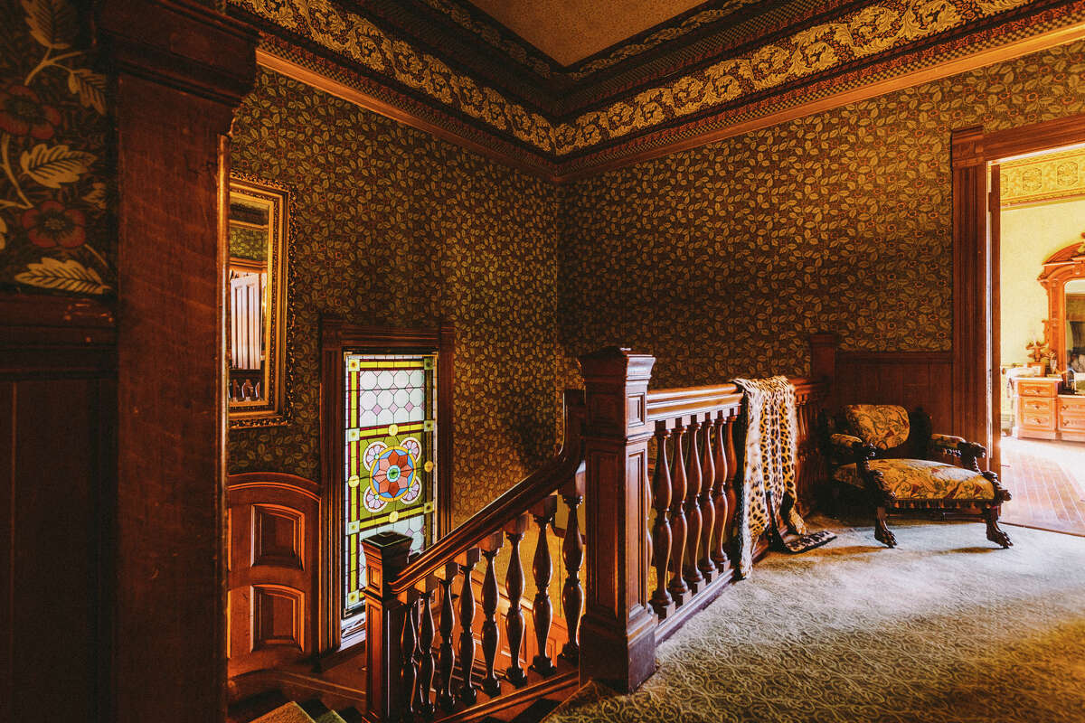 This Alamo Square Victorian holds 100 years of SF counterculture history