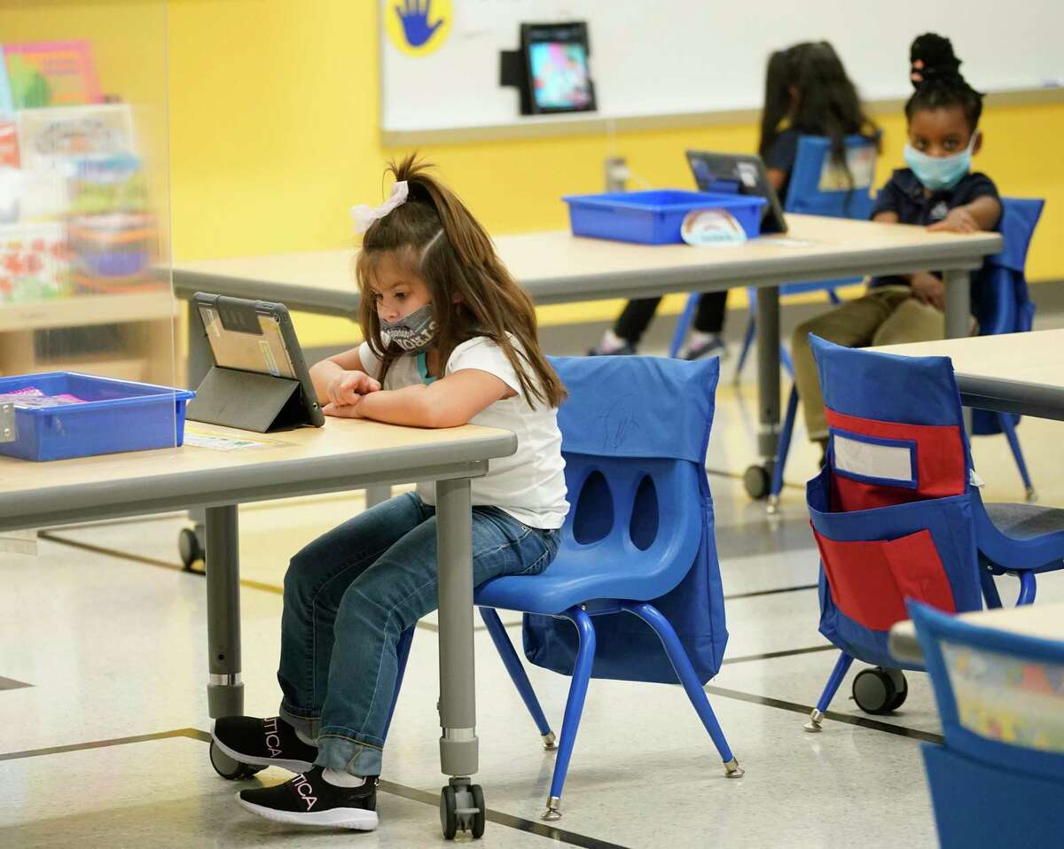 More than 80,000 Houston ISD students return to campus for a 'year of ...