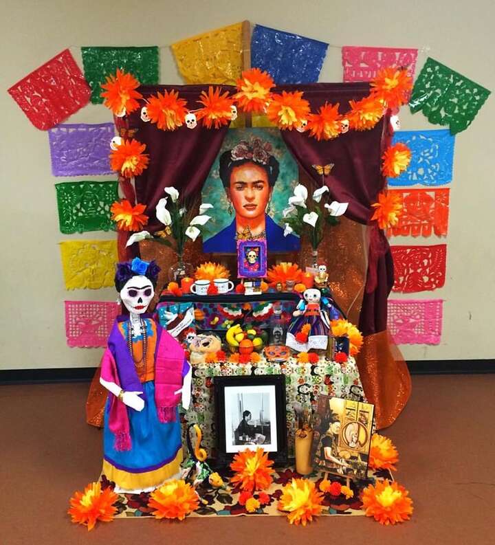 A Houston curator on how to make an authentic Día de los Muertos altar