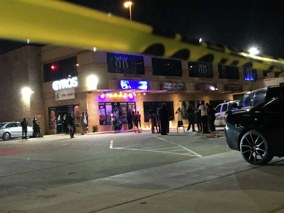 3 dead in shooting at Midtown nightclub, police say