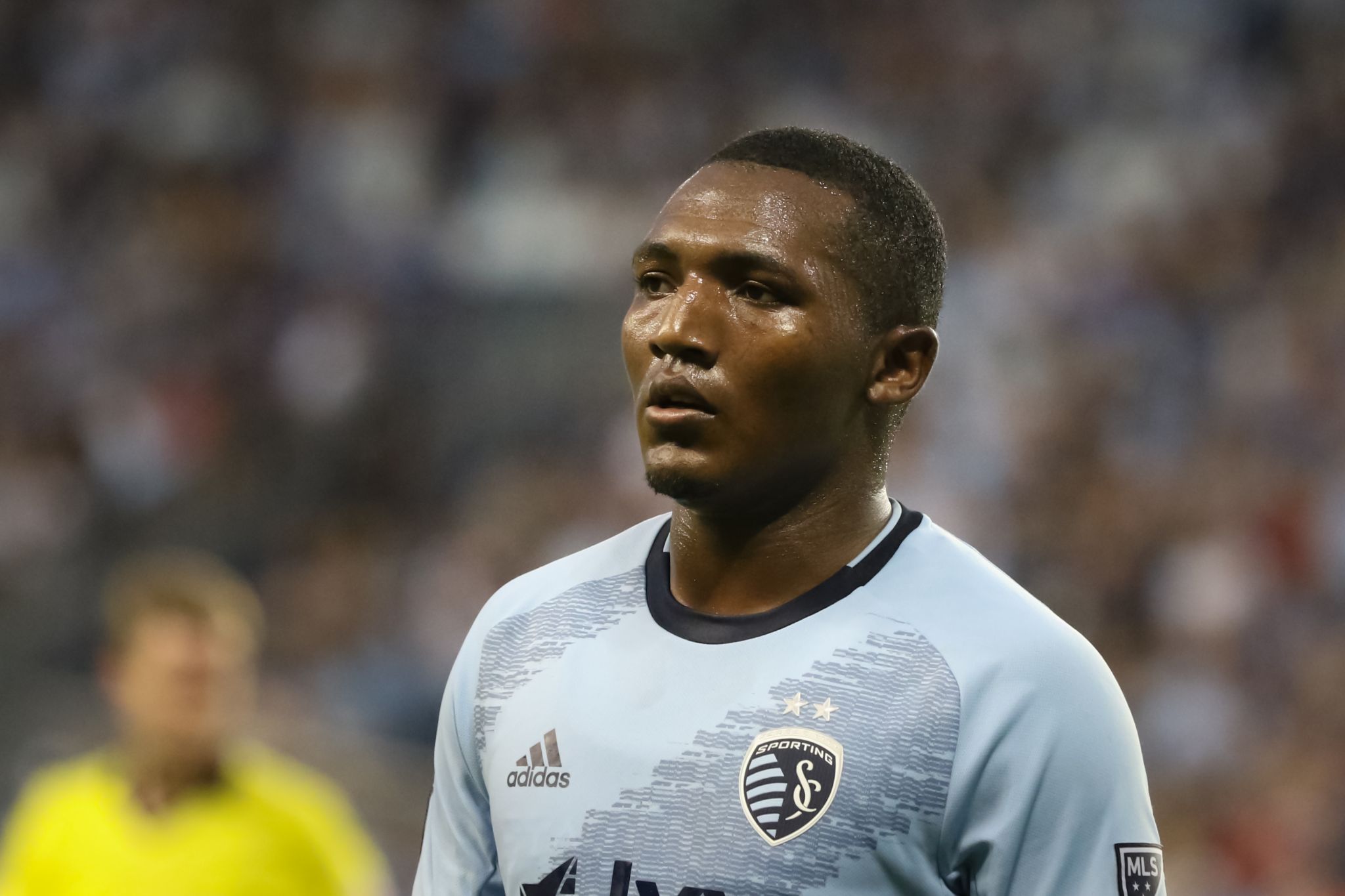 Seattle Sounders acquire Jimmy Medranda, cash in trade for Handwalla Bwana