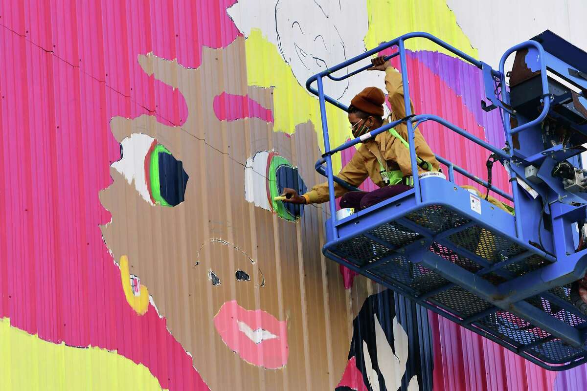 Grondahl: Jade Warrick's creating art to amplify Black lives