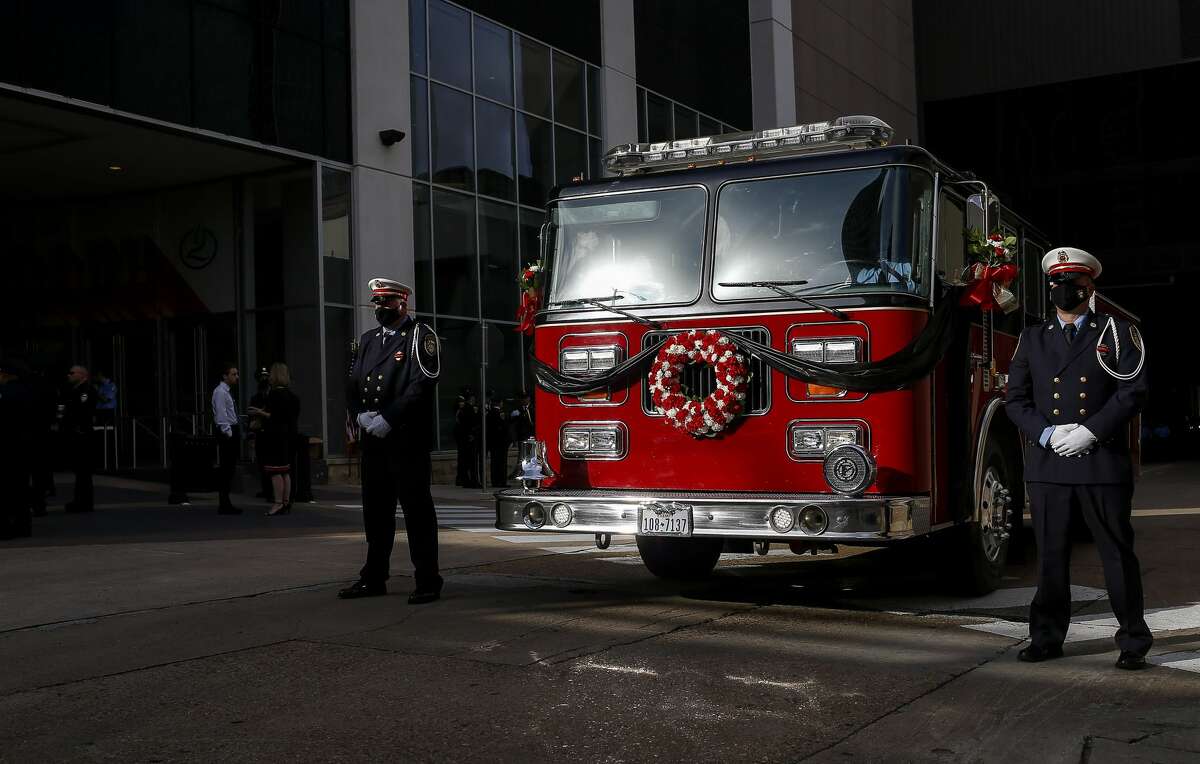 At intimate memorial, slain HFD arson investigator noted for having a ...
