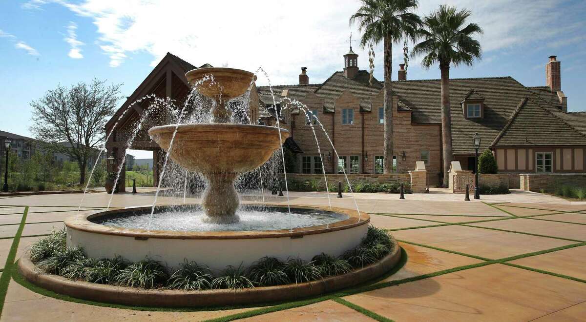 San Antonio’s Red Berry Mansion gets new life as home to catering ...