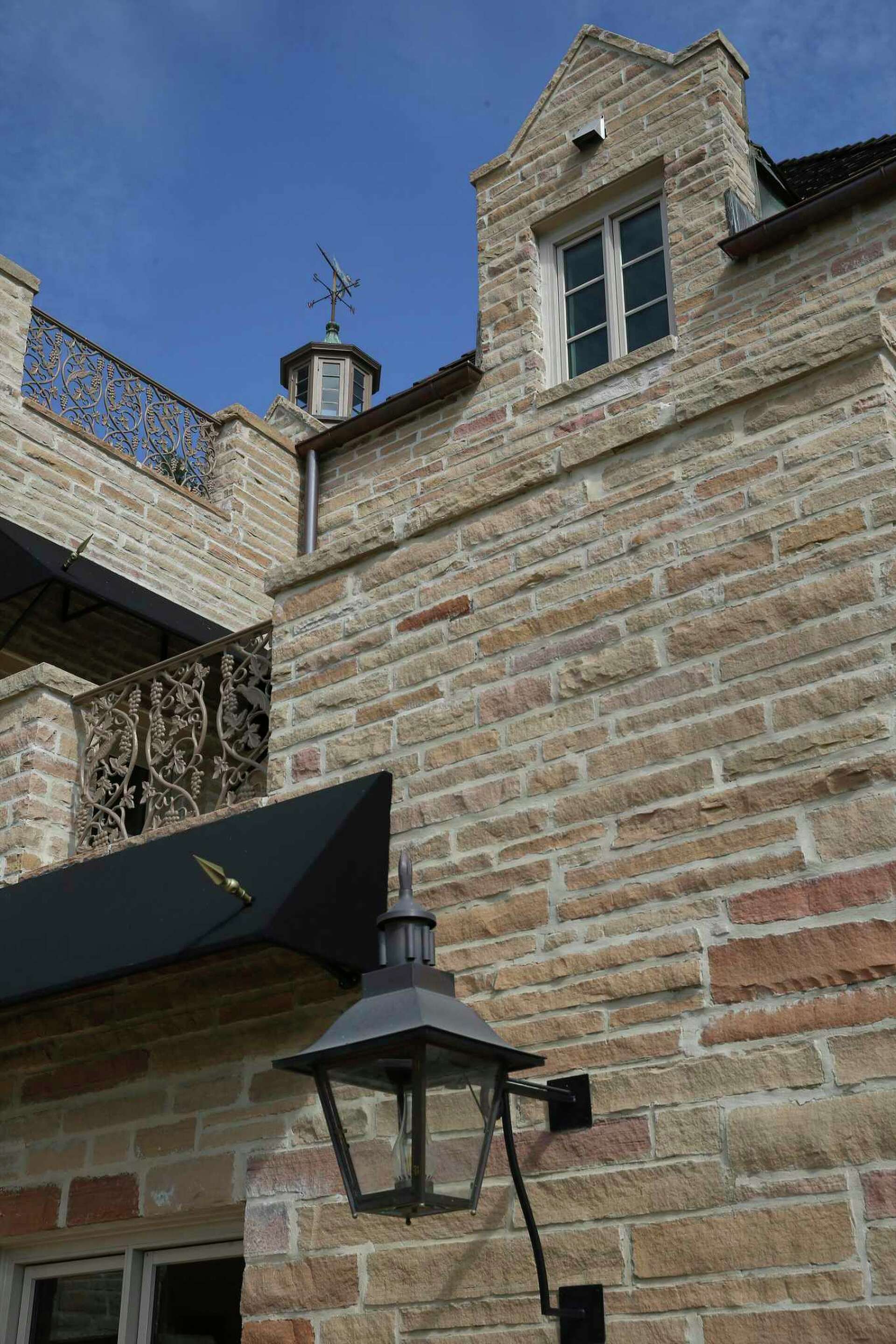 San Antonio’s Red Berry Mansion gets new life as home to catering ...