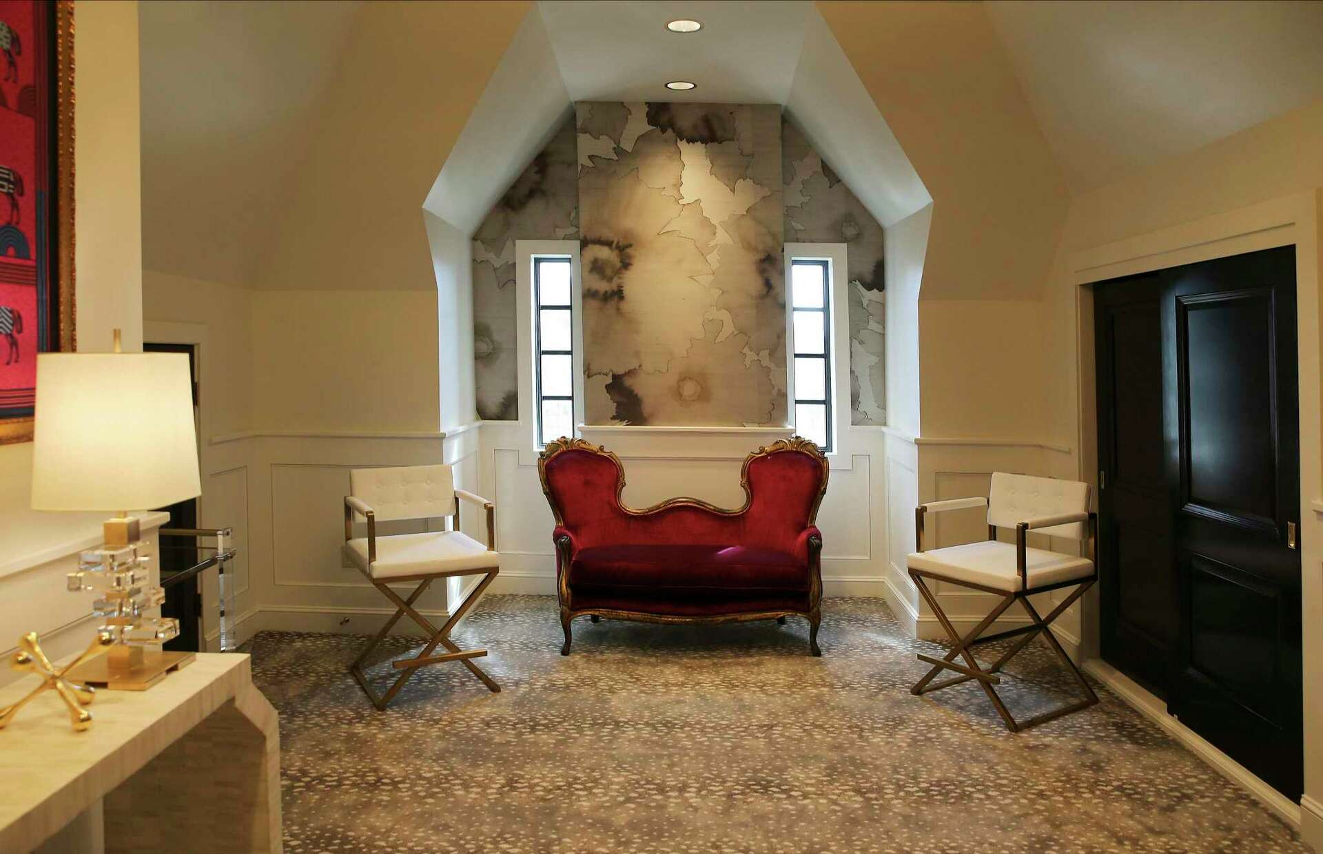 San Antonio’s Red Berry Mansion gets new life as home to catering ...