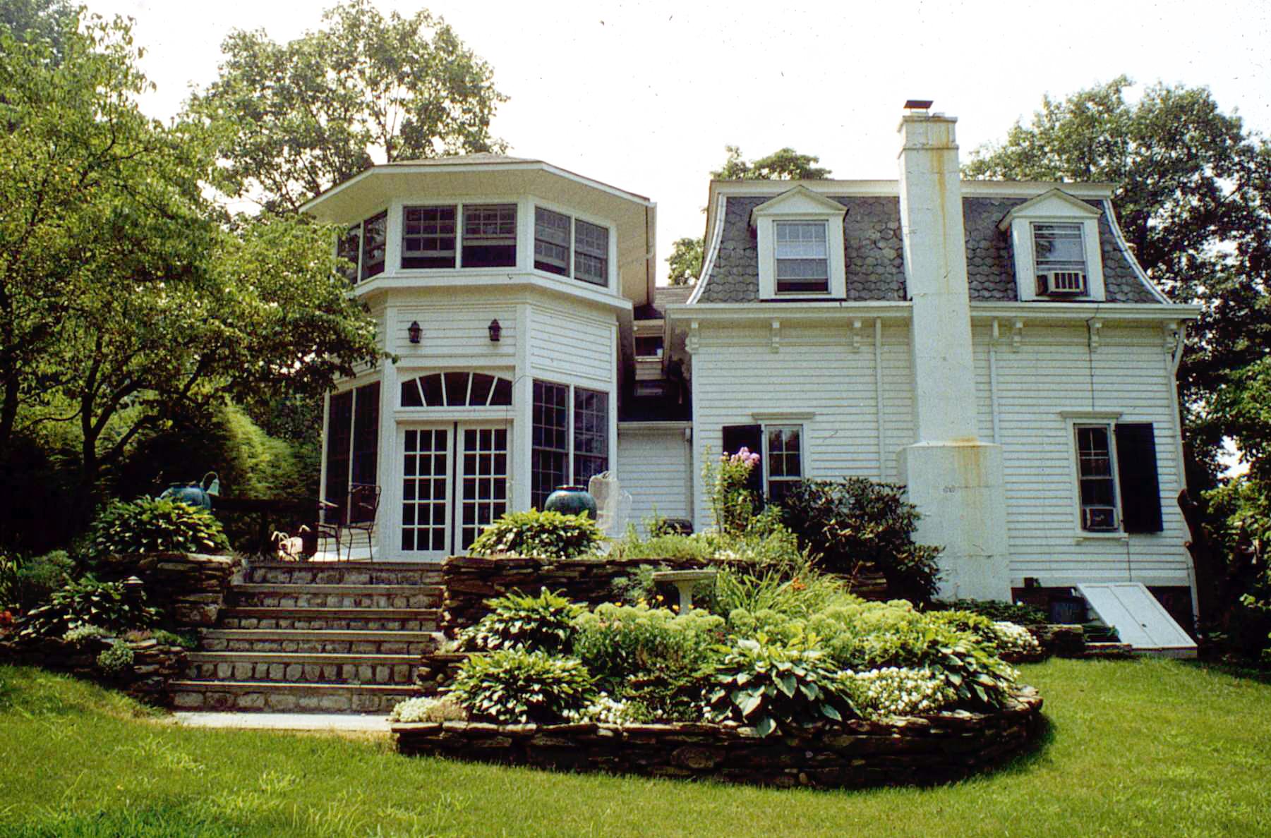 Duo Dickinson: Living in history and the old house appeal