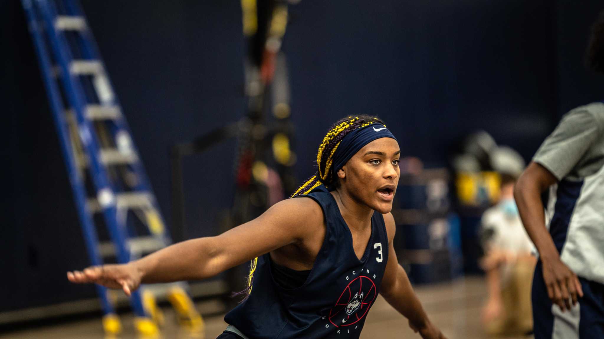 The next Napheesa Collier? UConn freshman Aaliyah Edwards drawing big ...