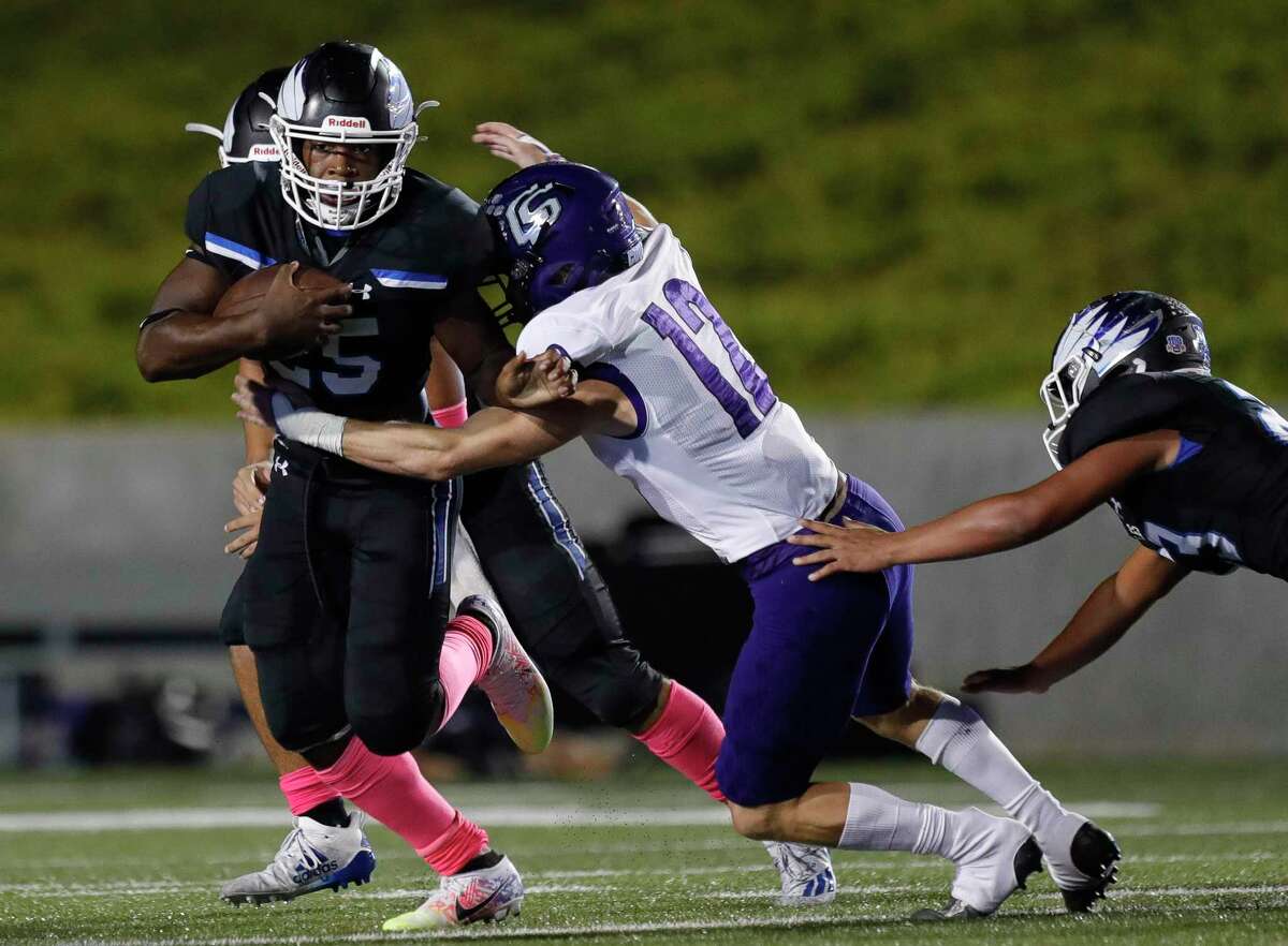 College Station routs New Caney in district play