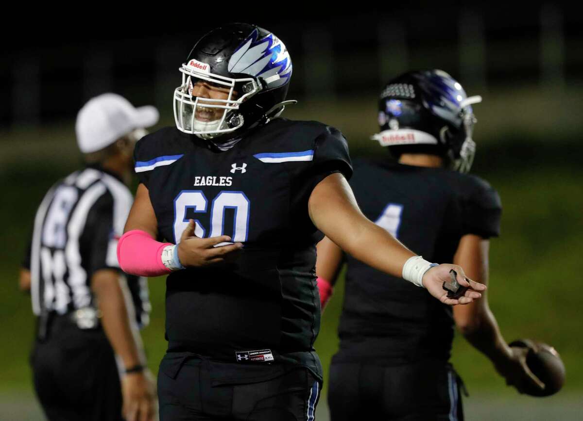 College Station routs New Caney in district play