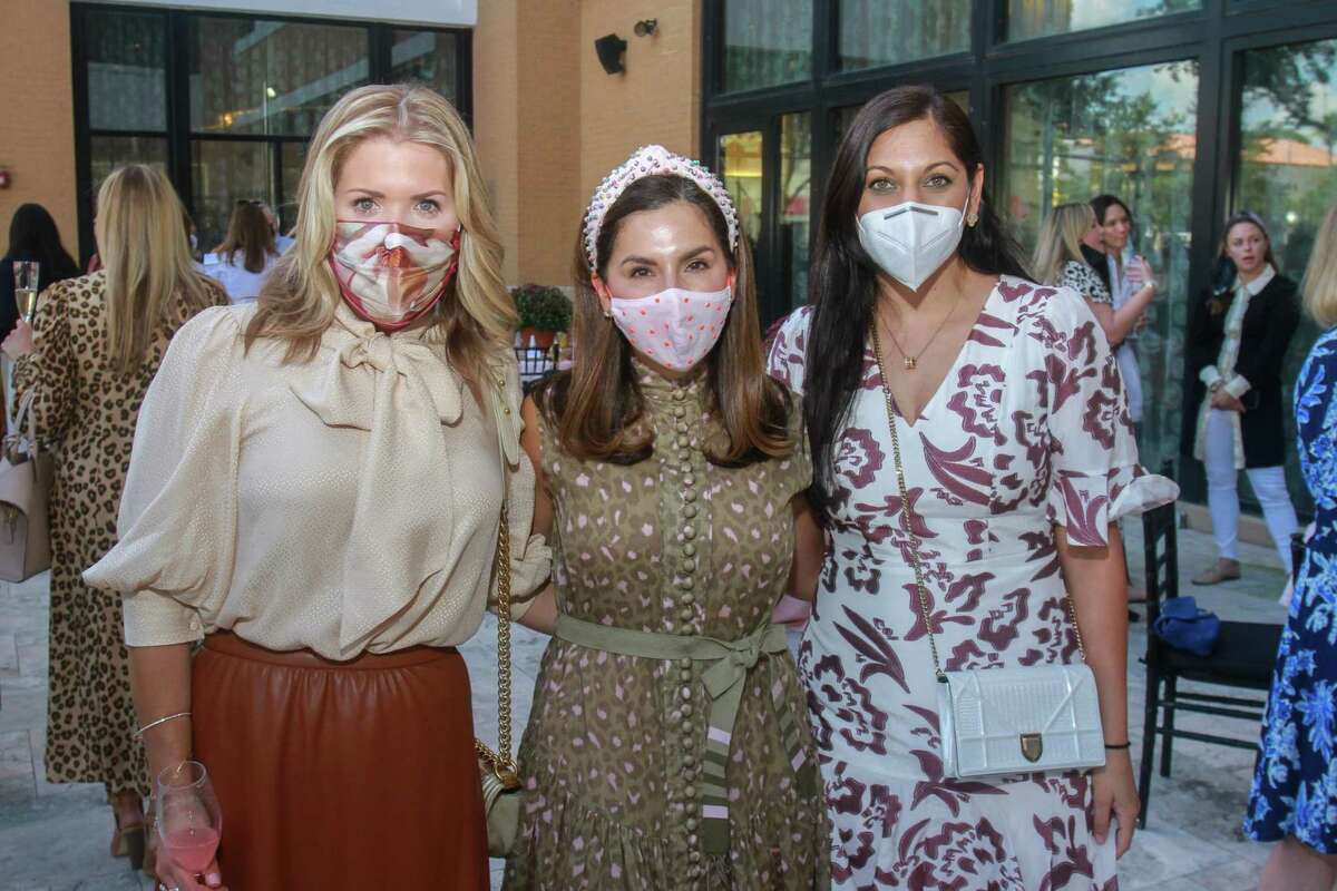 Tootsies lunch styles fall fashion for the social calendar