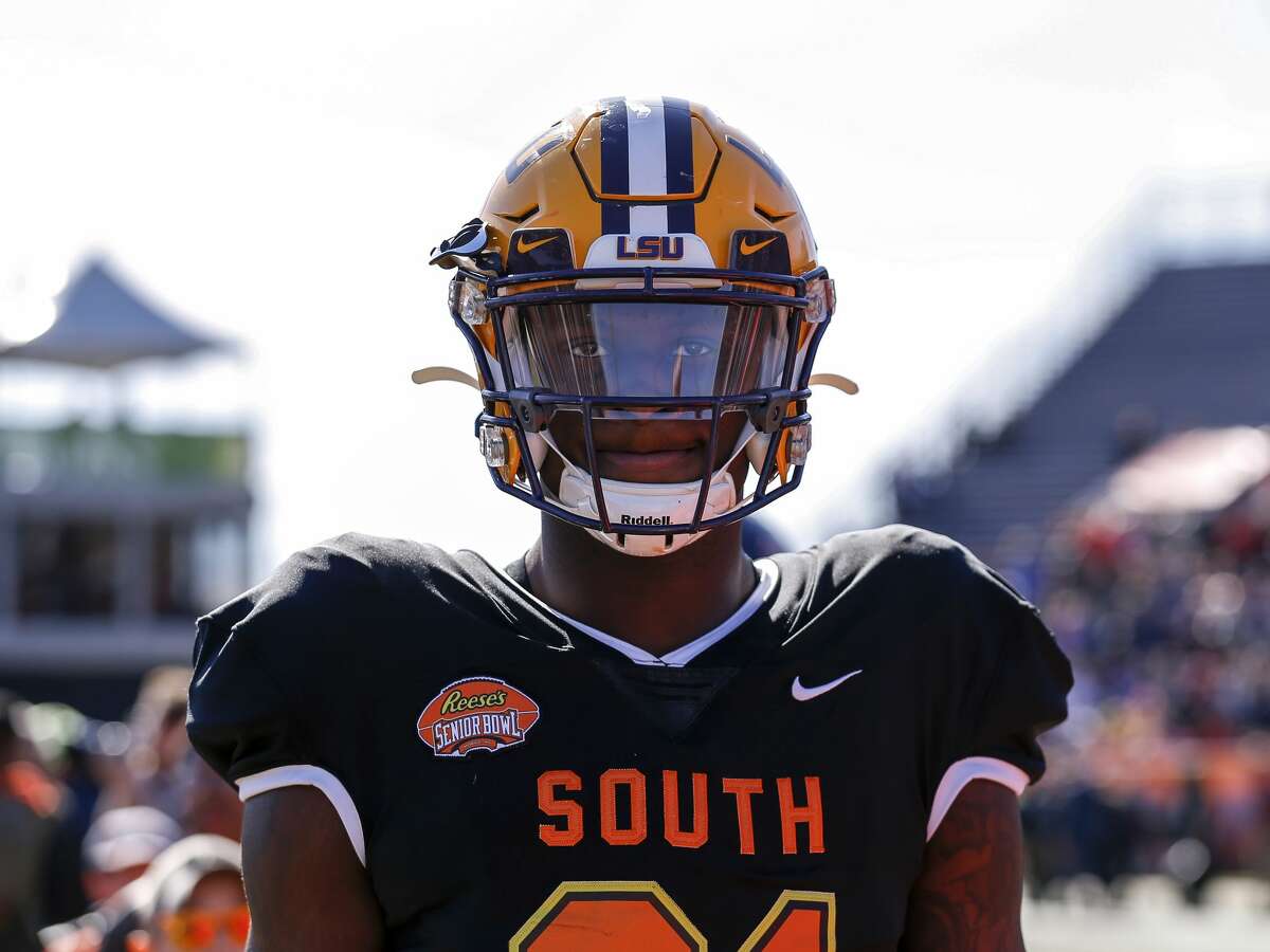 Seattle Seahawks trying out rookie TE Stephen Sullivan as pass rusher ...