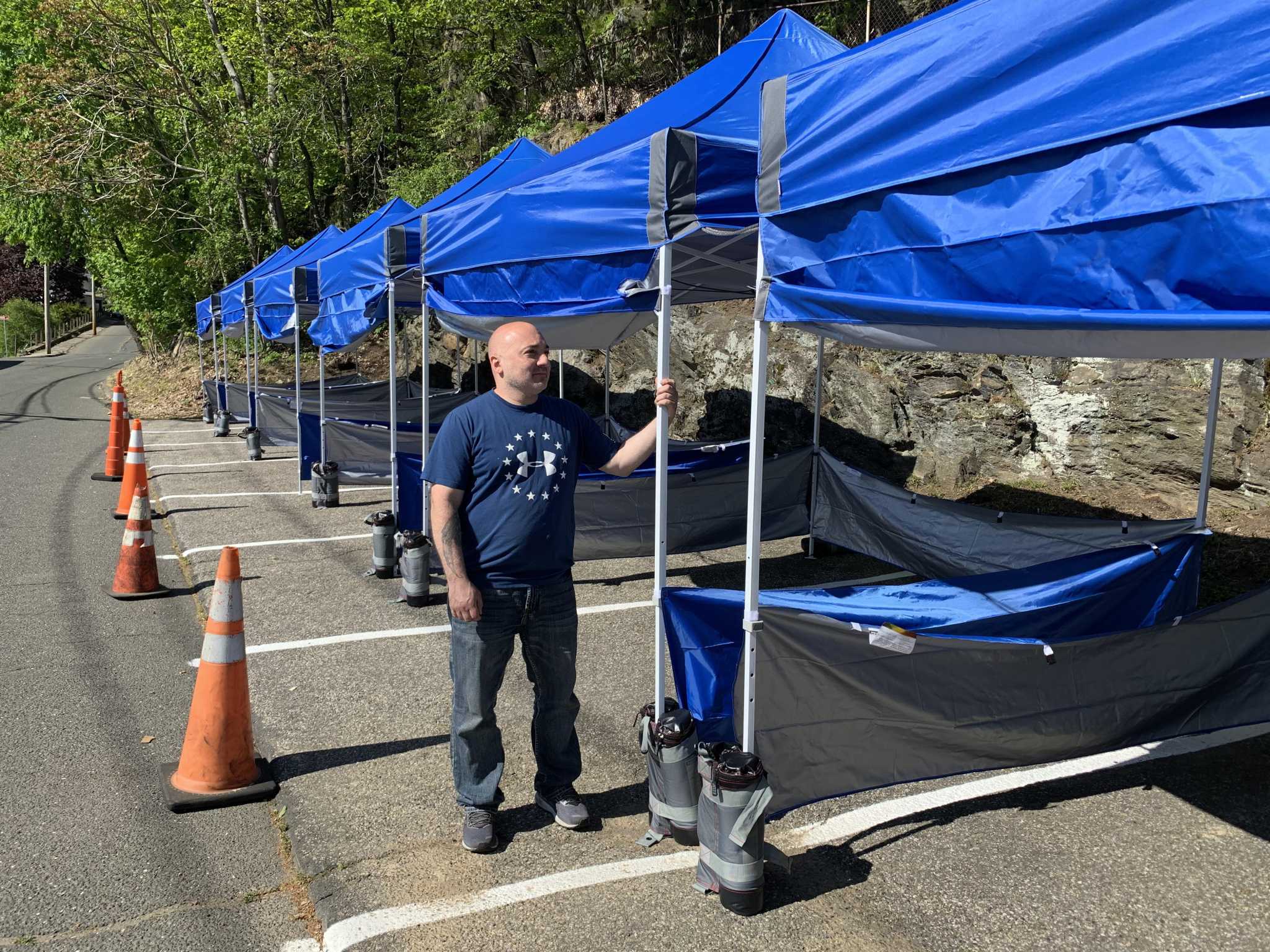 ‘It is what it is’: Derby’s Dew Drop Inn closed for now, employee tests ...