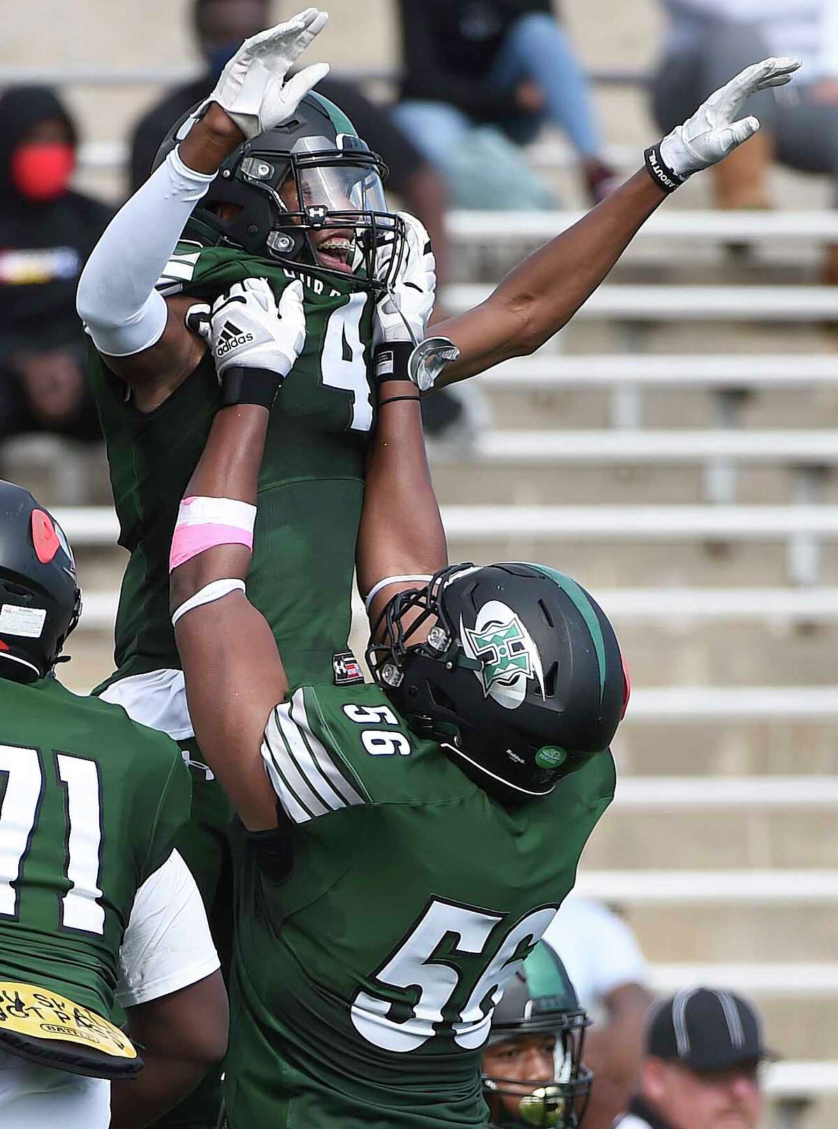 Foster edges Hightower in seesaw affair