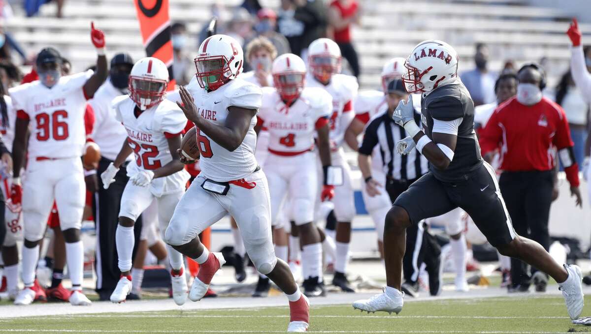 Lamar defeats Bellaire for 70th consecutive district win